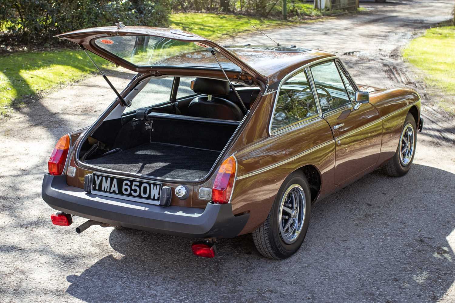 Lot 79 - 1981 MGB GT