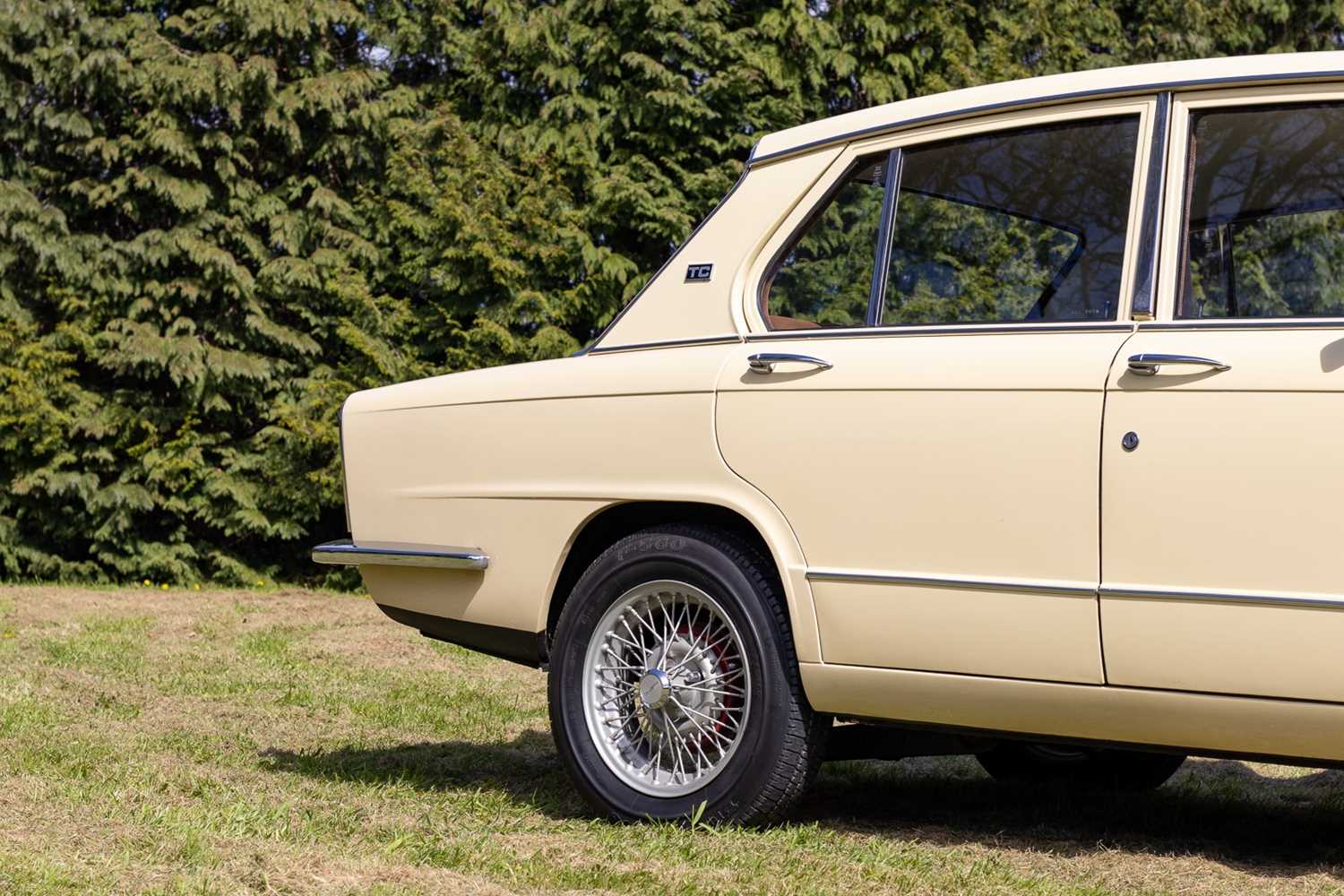 Lot 67 - 1975 Triumph 1500 TC