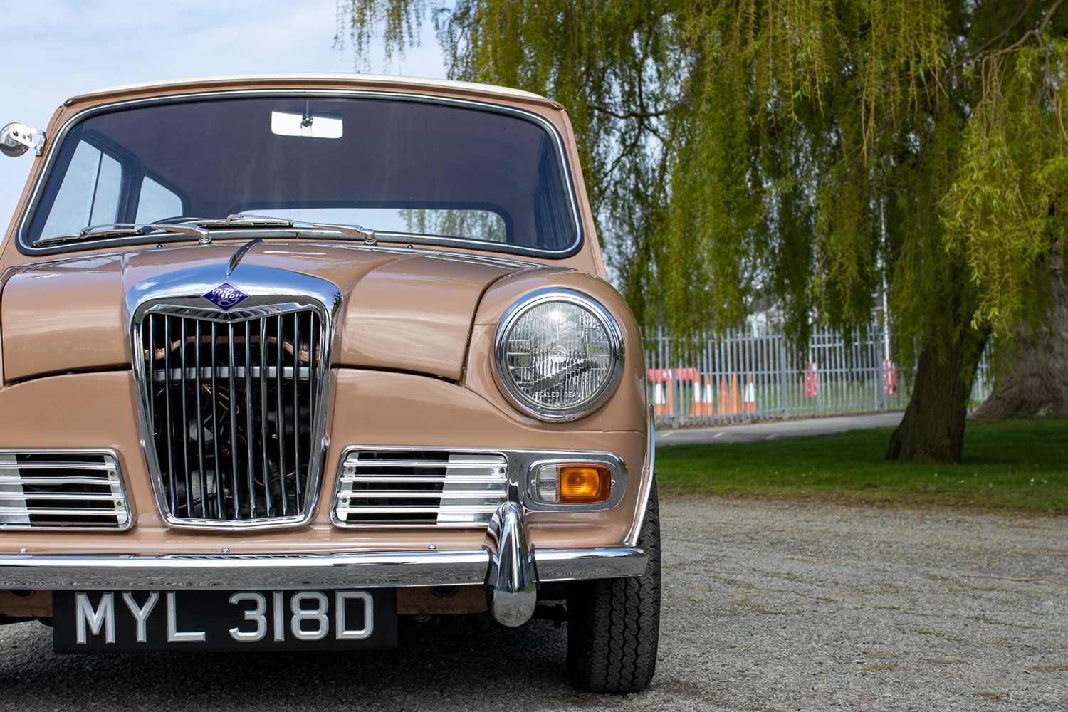Lot 60 - 1966 Riley Elf