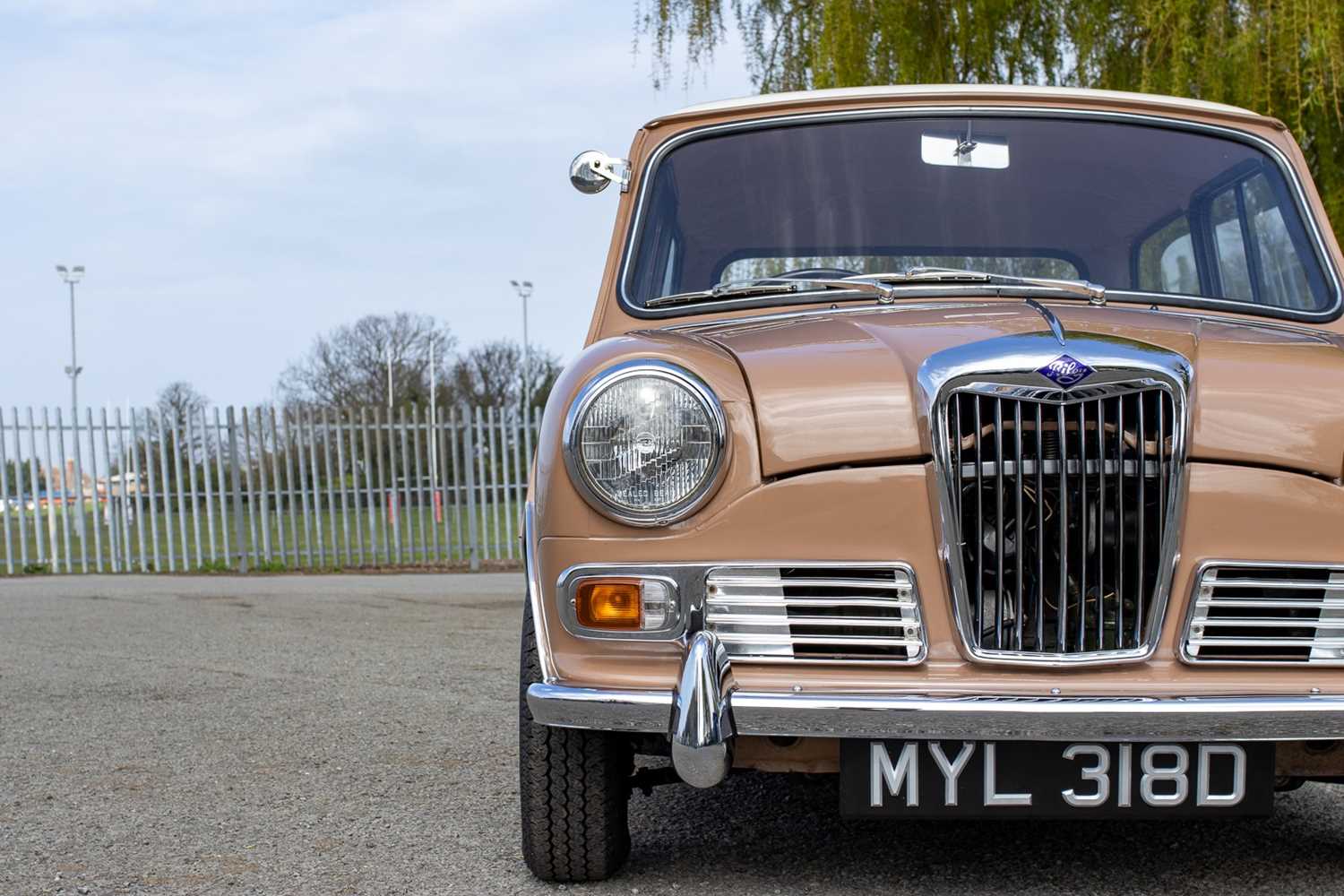 Lot 60 - 1966 Riley Elf