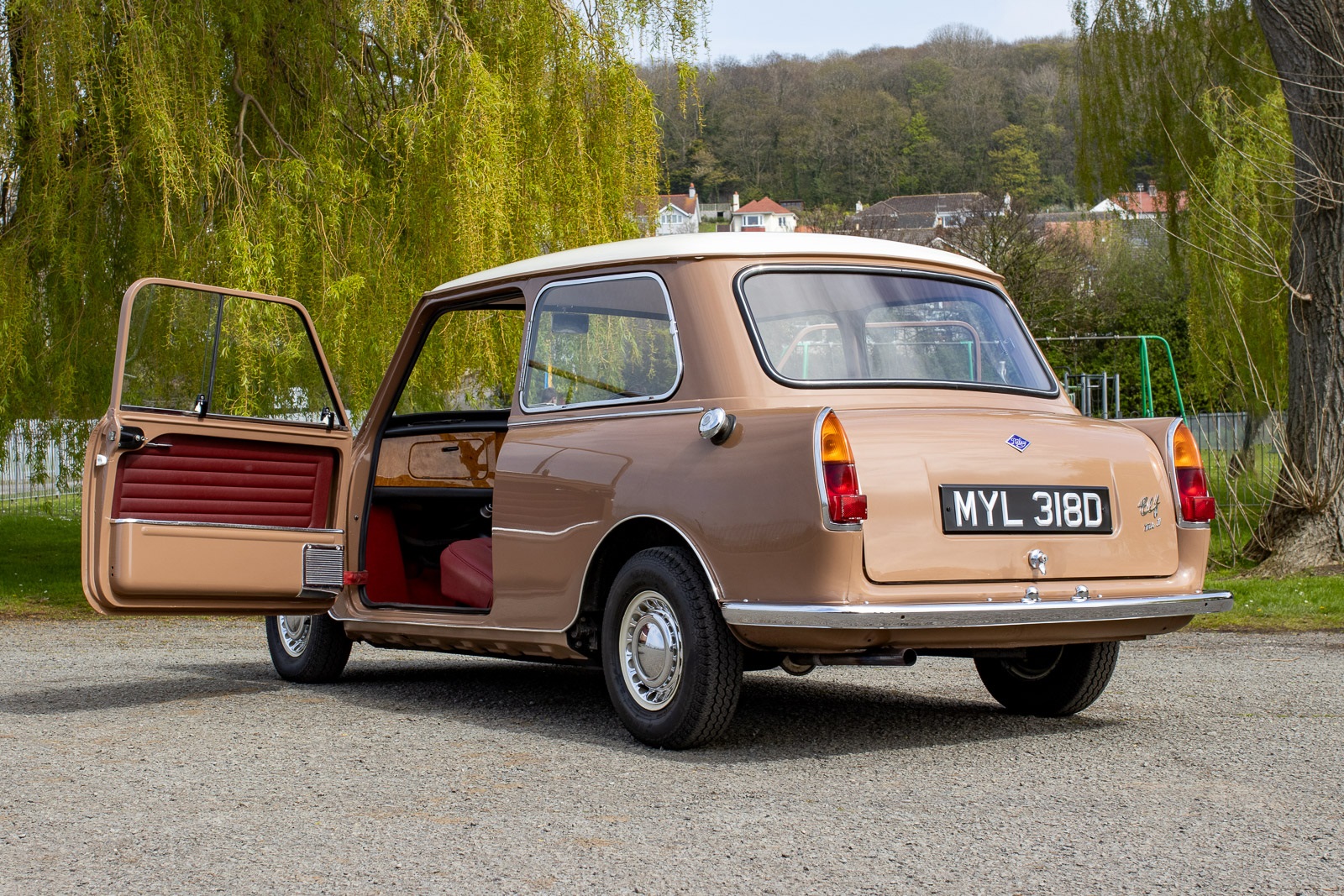 Lot 60 - 1966 Riley Elf