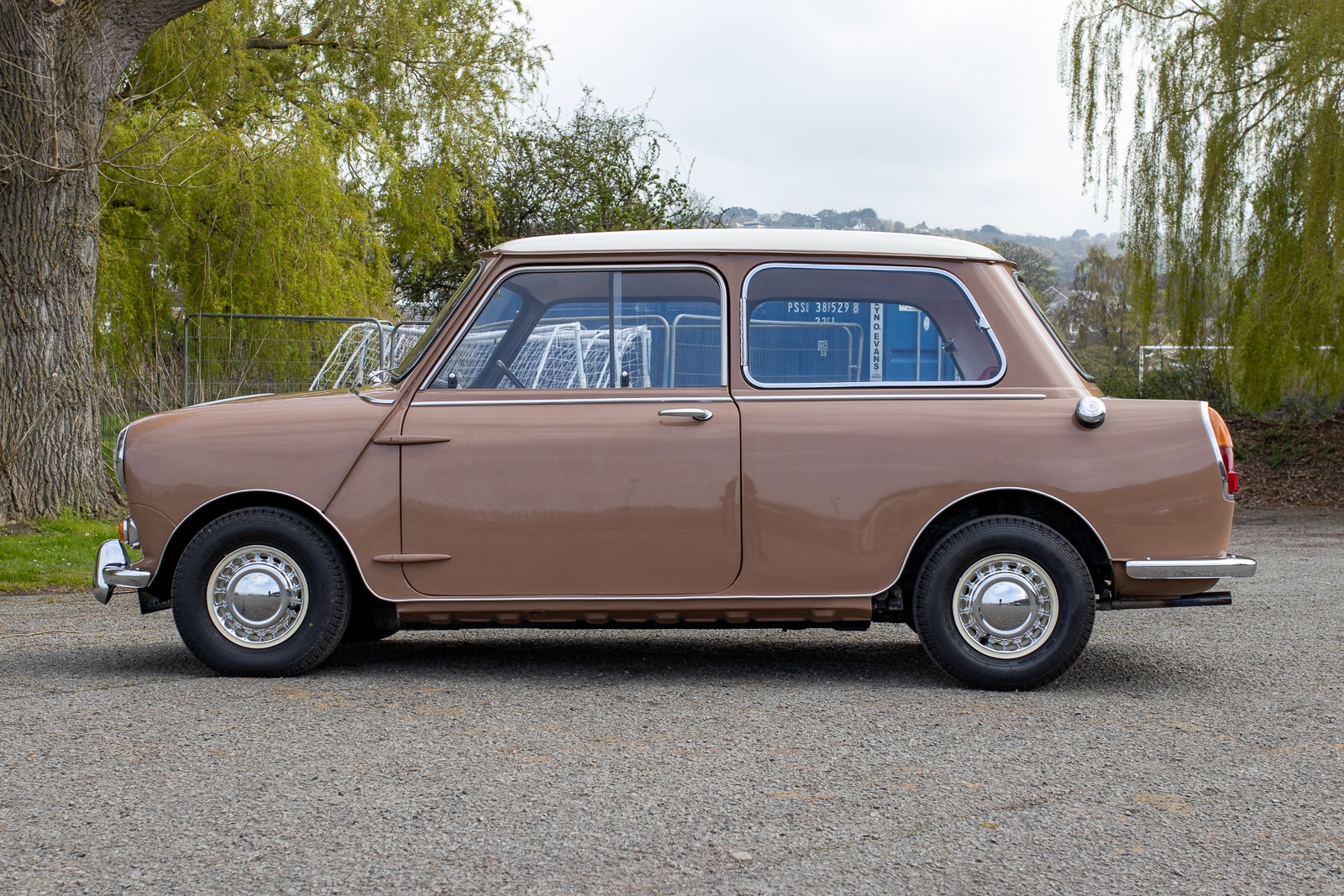 Lot 60 - 1966 Riley Elf