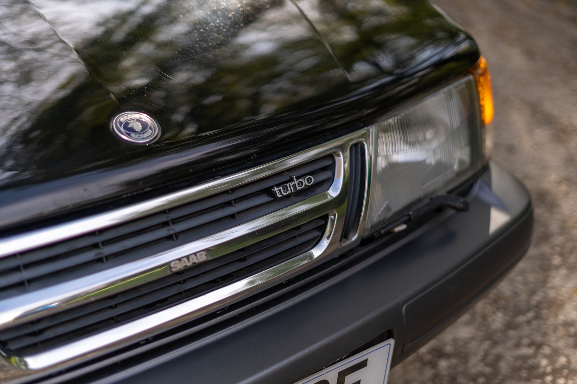 Lot 77 - 1991 Saab Turbo 900 T16S Aero