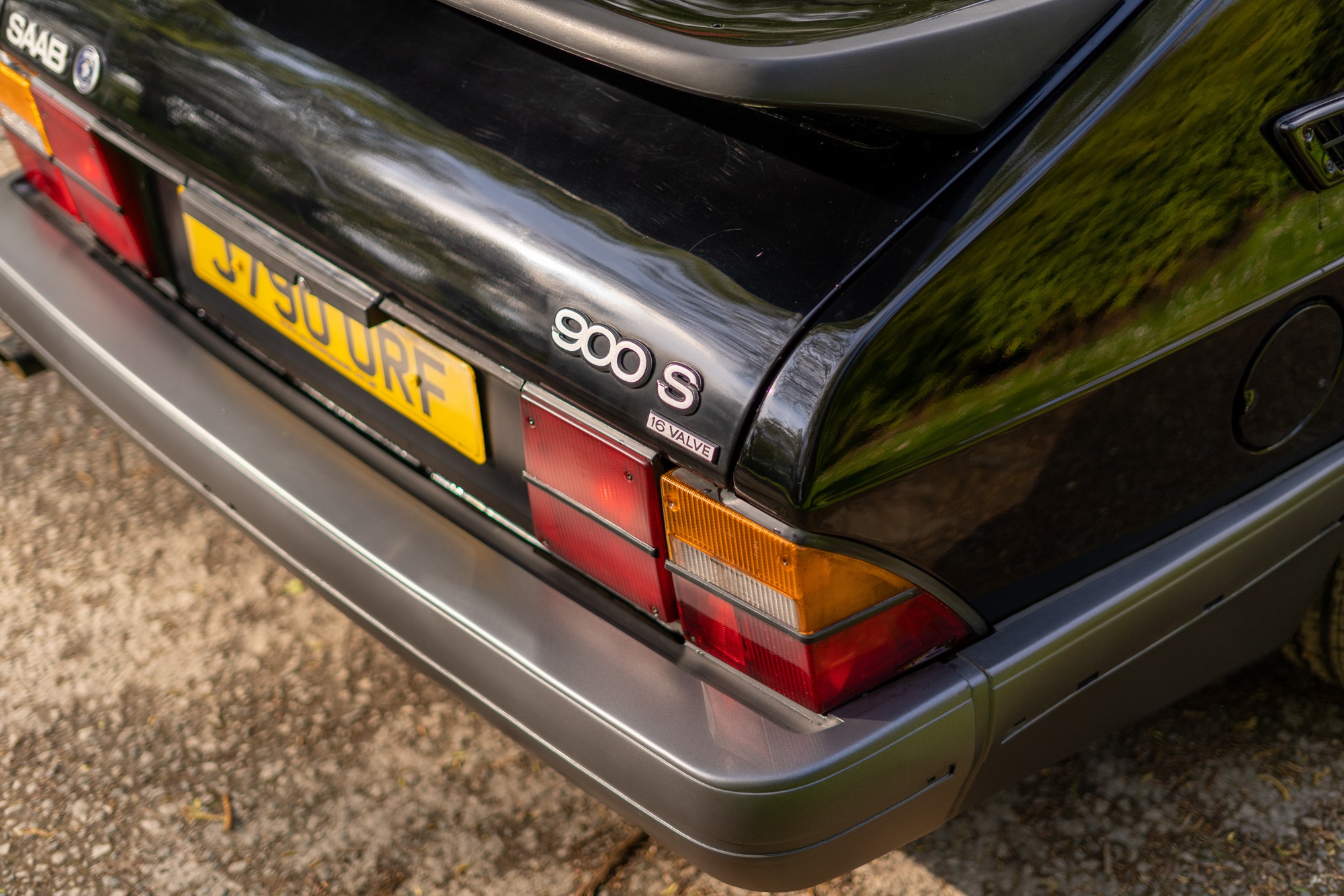 Lot 77 - 1991 Saab Turbo 900 T16S Aero