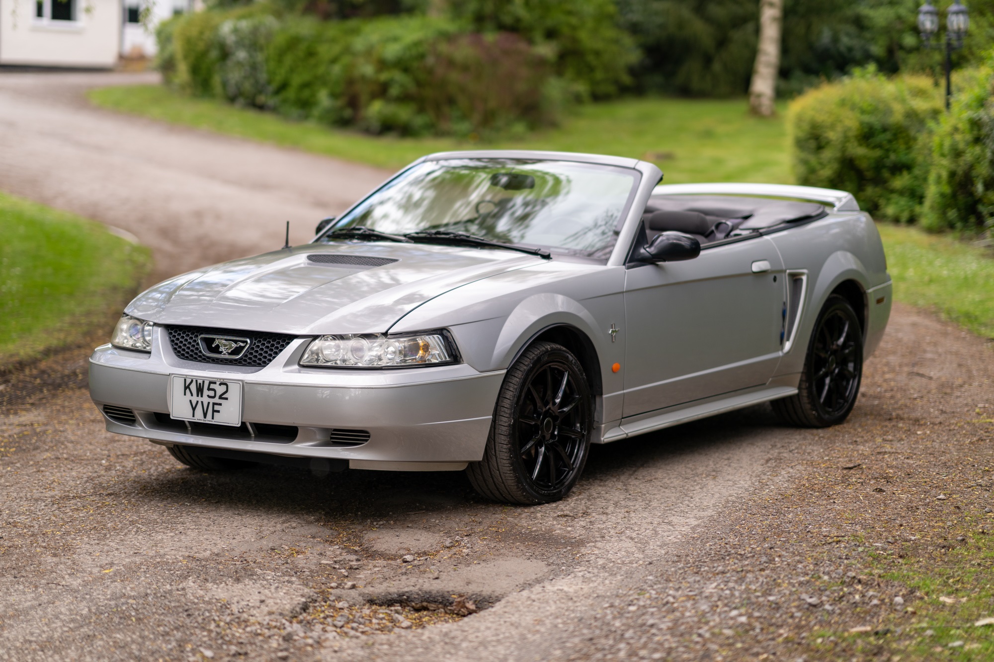 Lot 72 - 2002 Ford Mustang SN95 New Edge