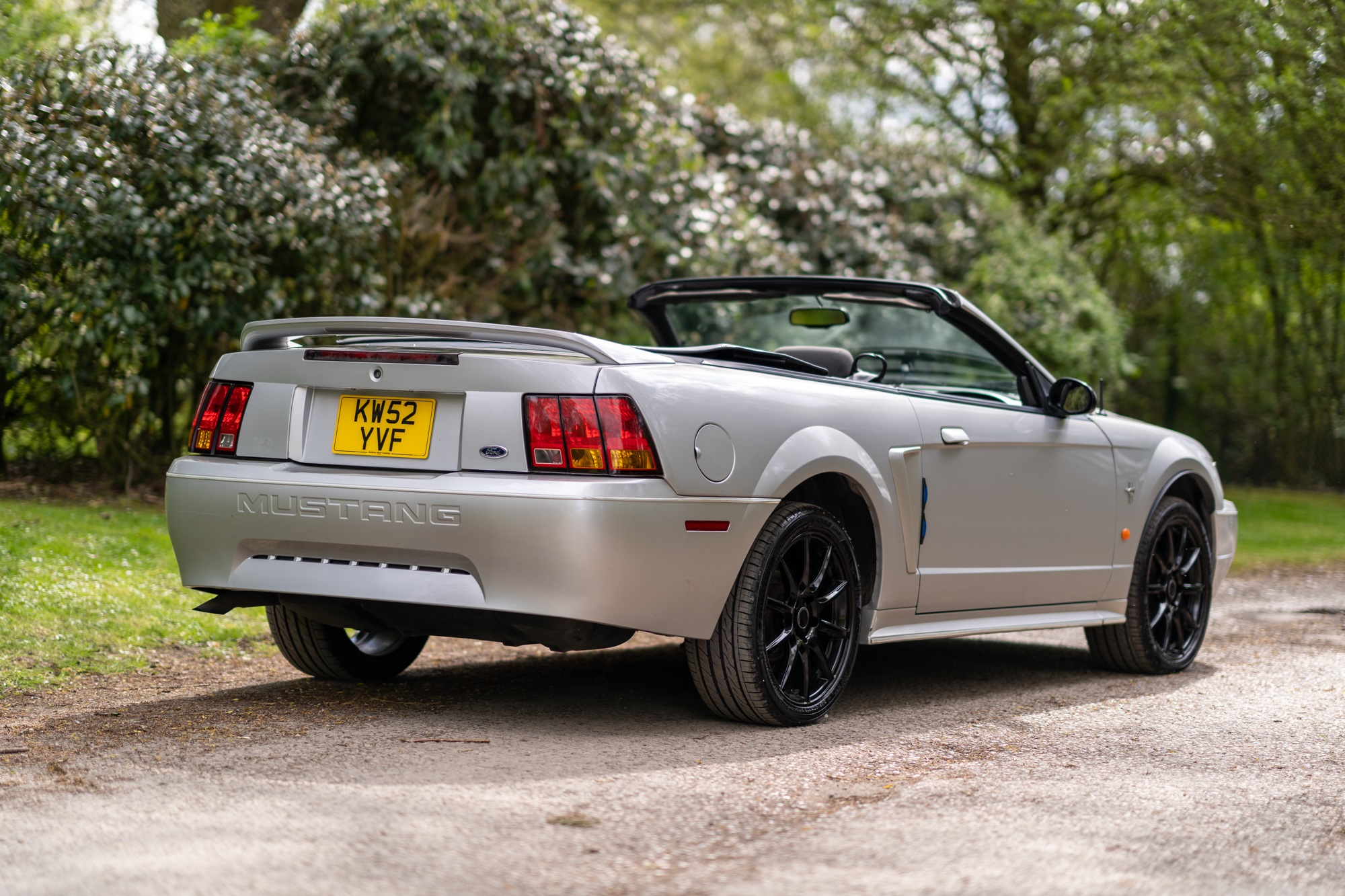 Lot 72 - 2002 Ford Mustang SN95 New Edge