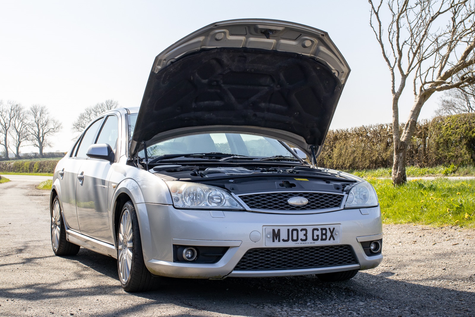 Lot 47 - 2003 Ford Mondeo ST220