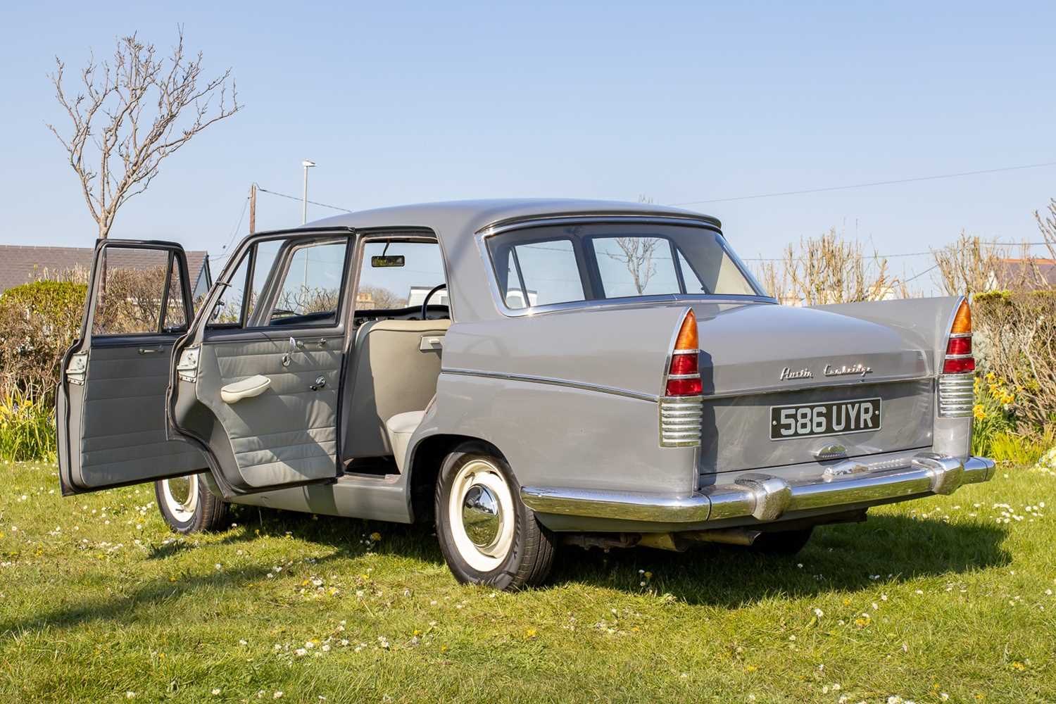 Lot 54 - 1961 Austin Cambridge MKII