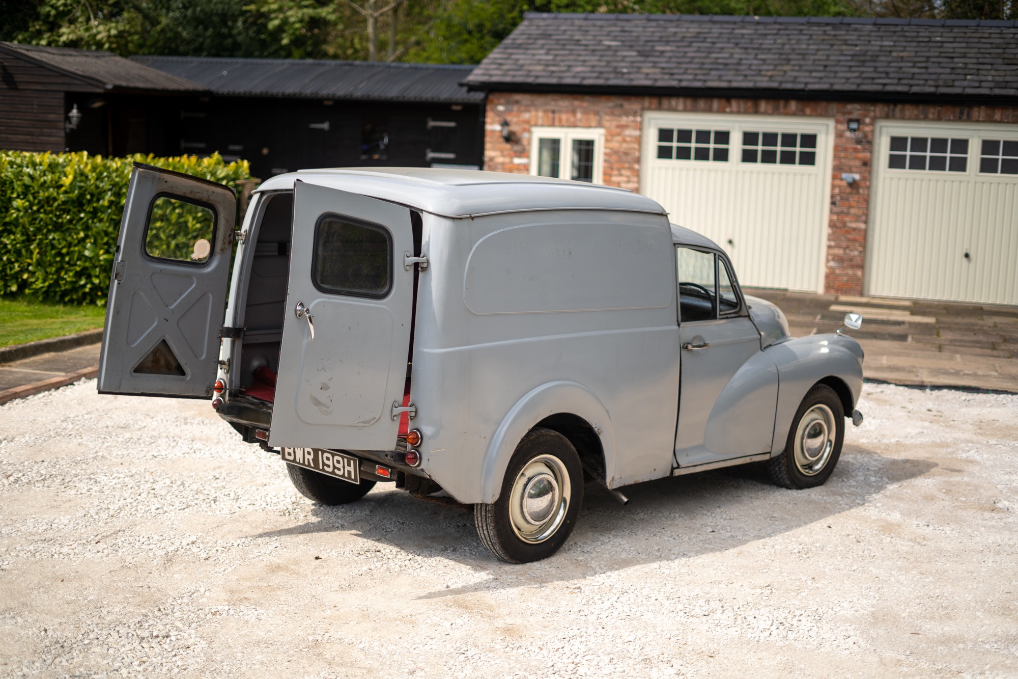 Lot 89 - 1969 Morris 6 CWT Van
