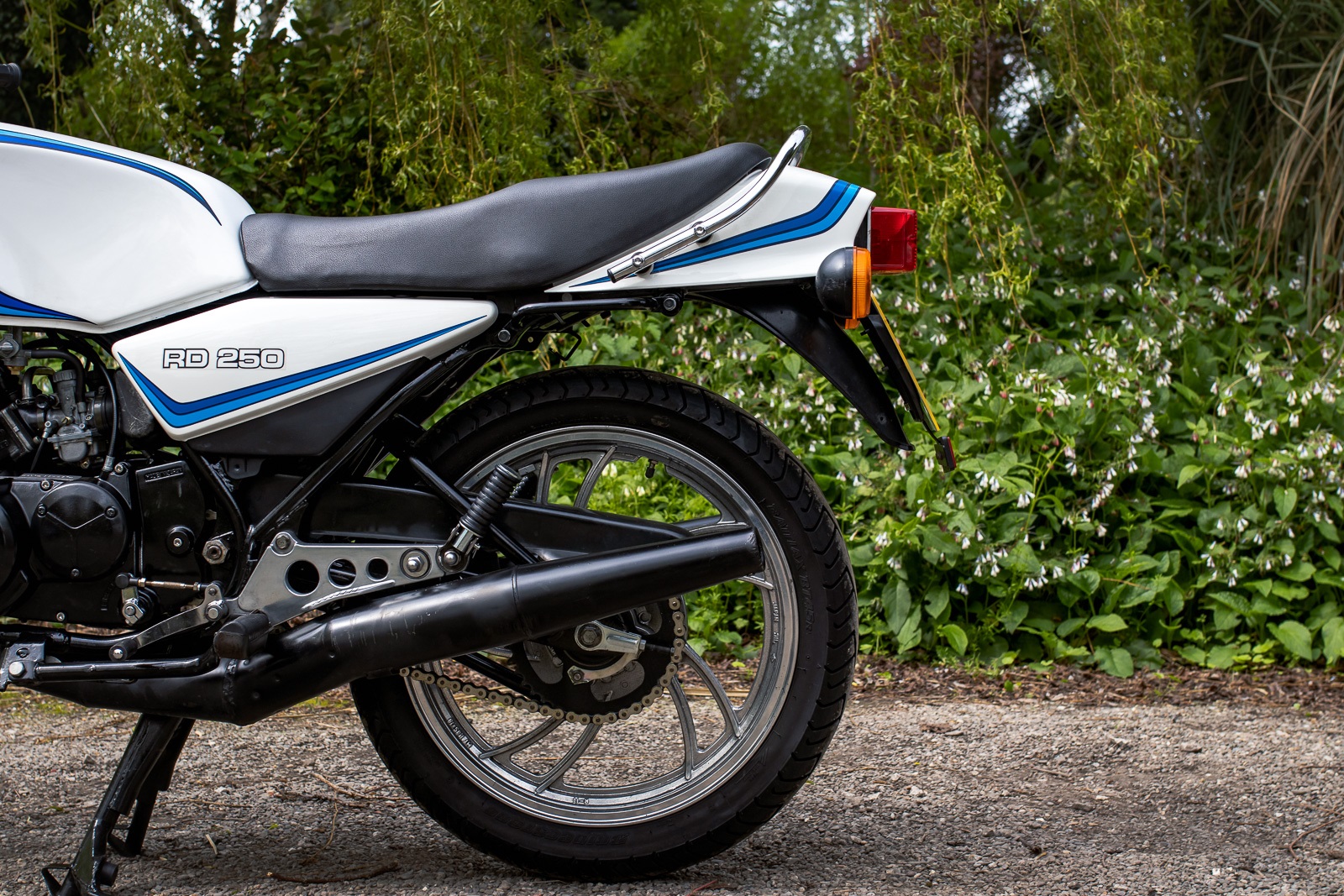 Lot 33 - 1980 Yamaha RD250LC