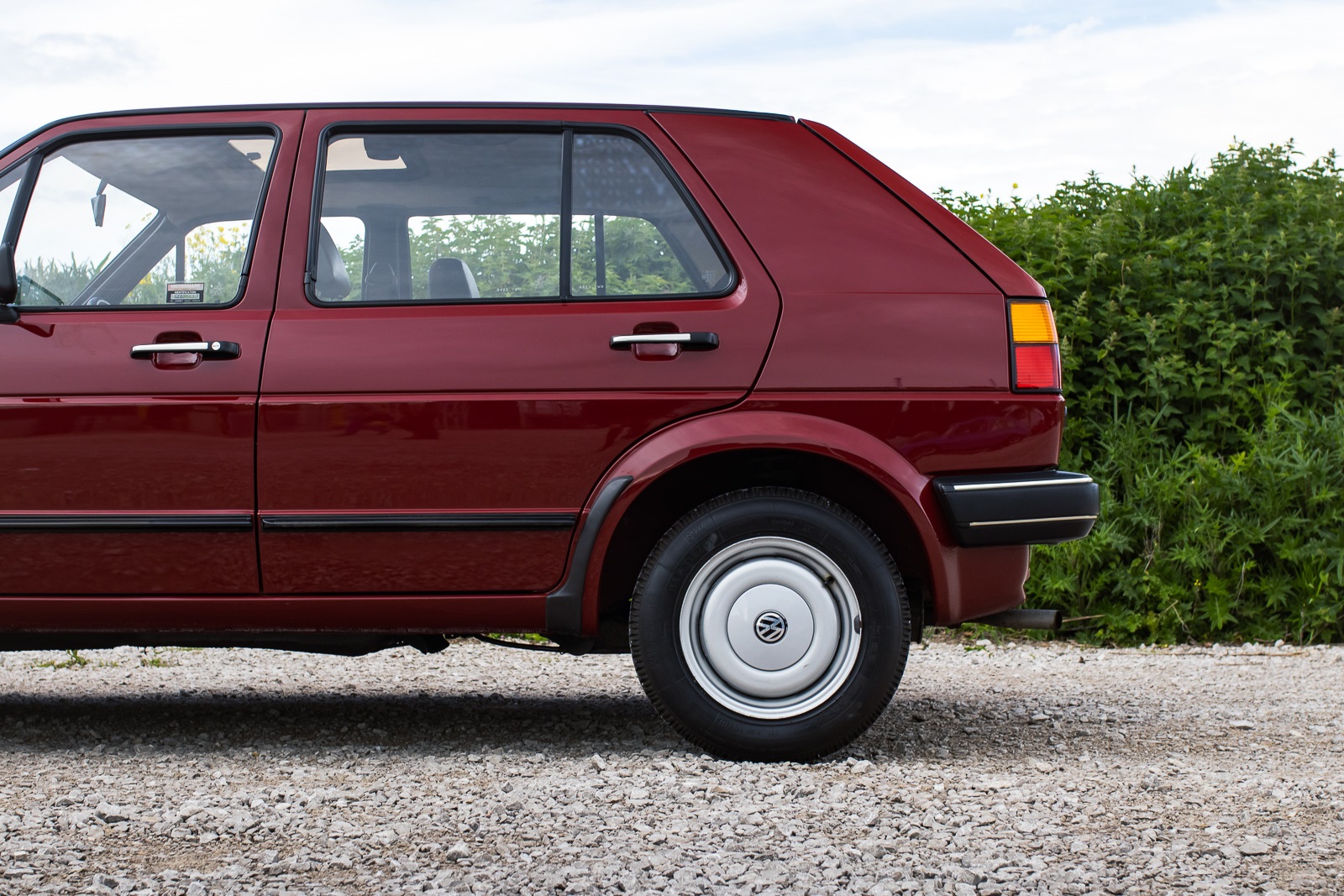 Lot 125 - 1984 Volkswagen Golf 1.3 CL Five-door