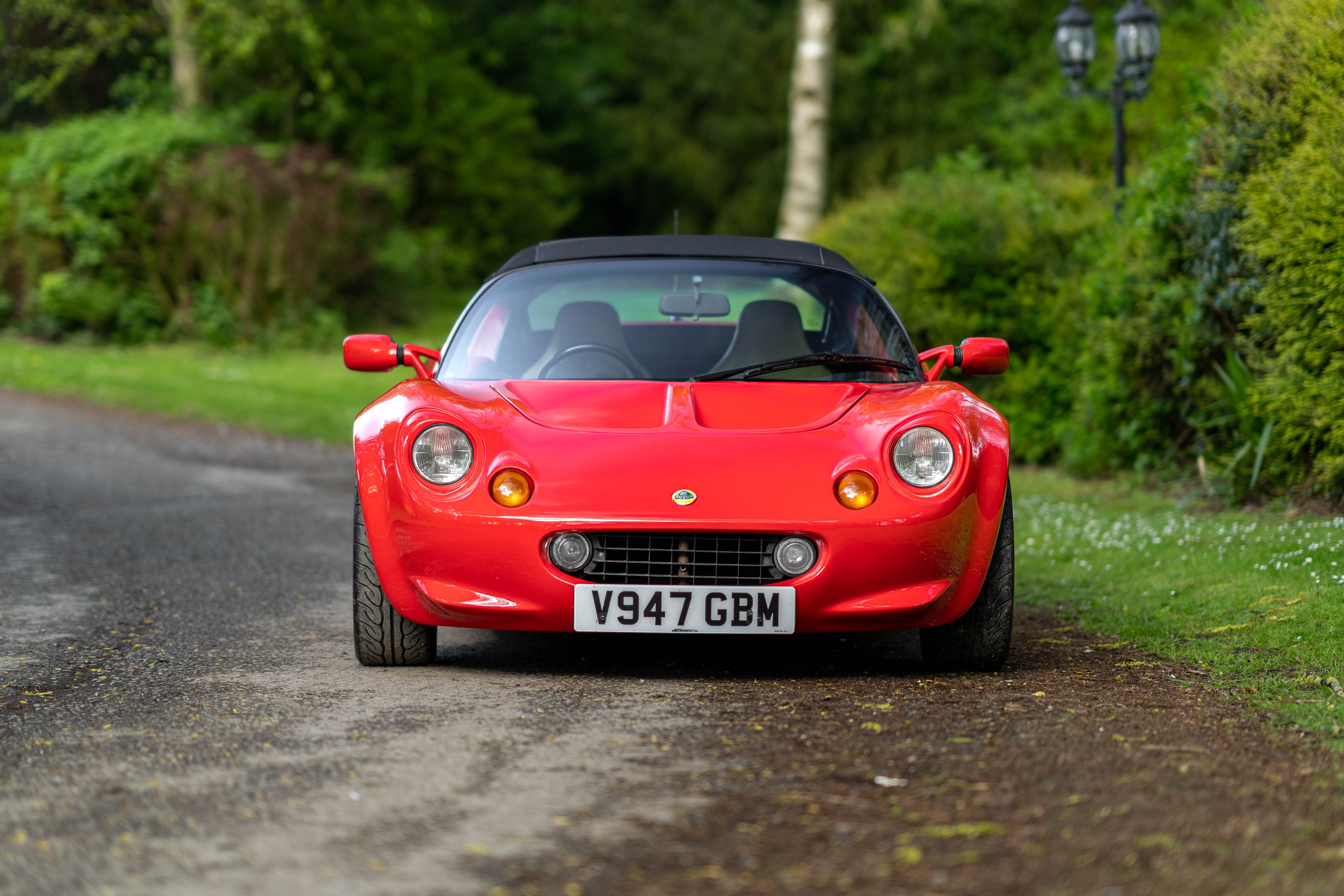 Lot 119 - 1999 Lotus Elise S1