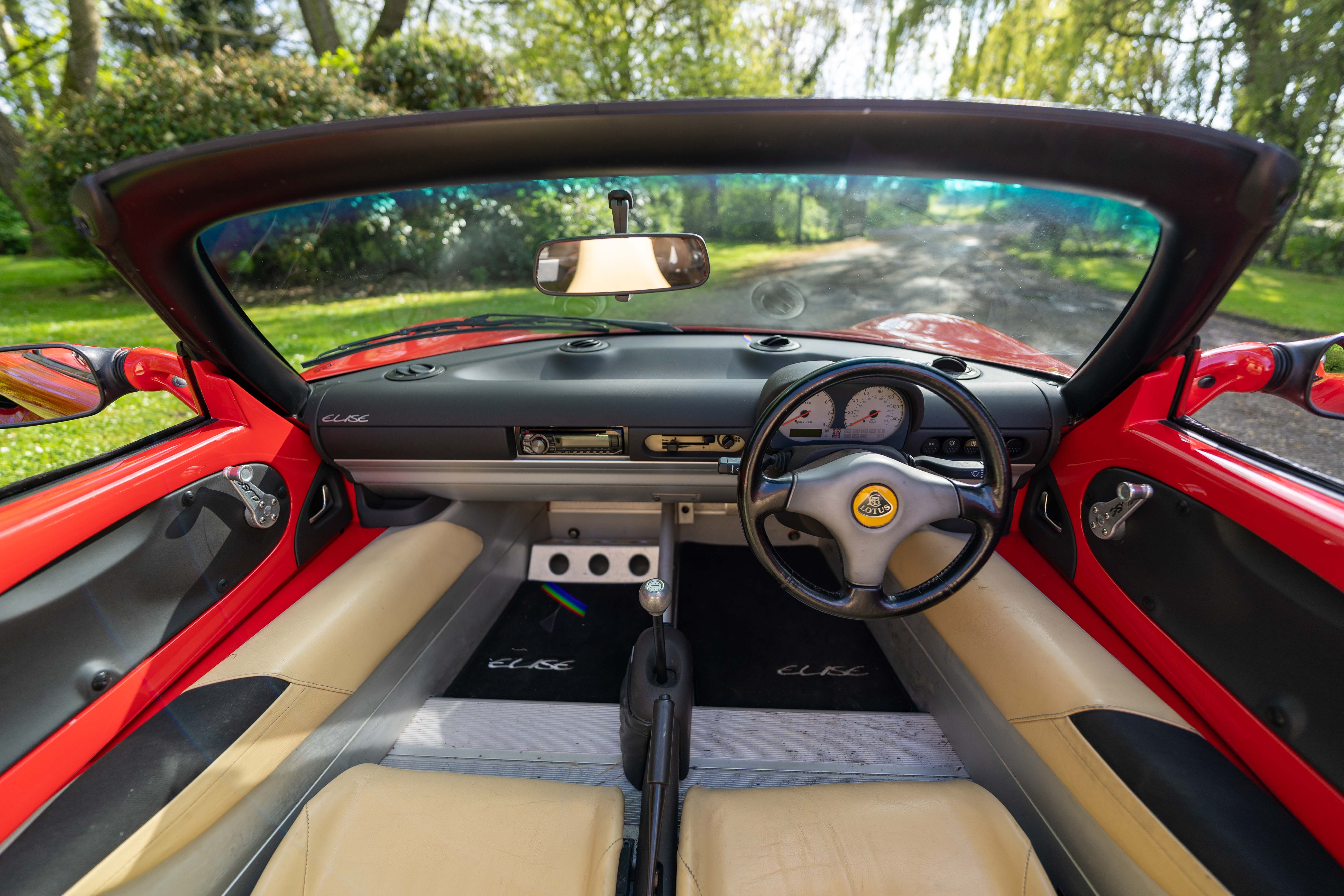 Lot 119 - 1999 Lotus Elise S1