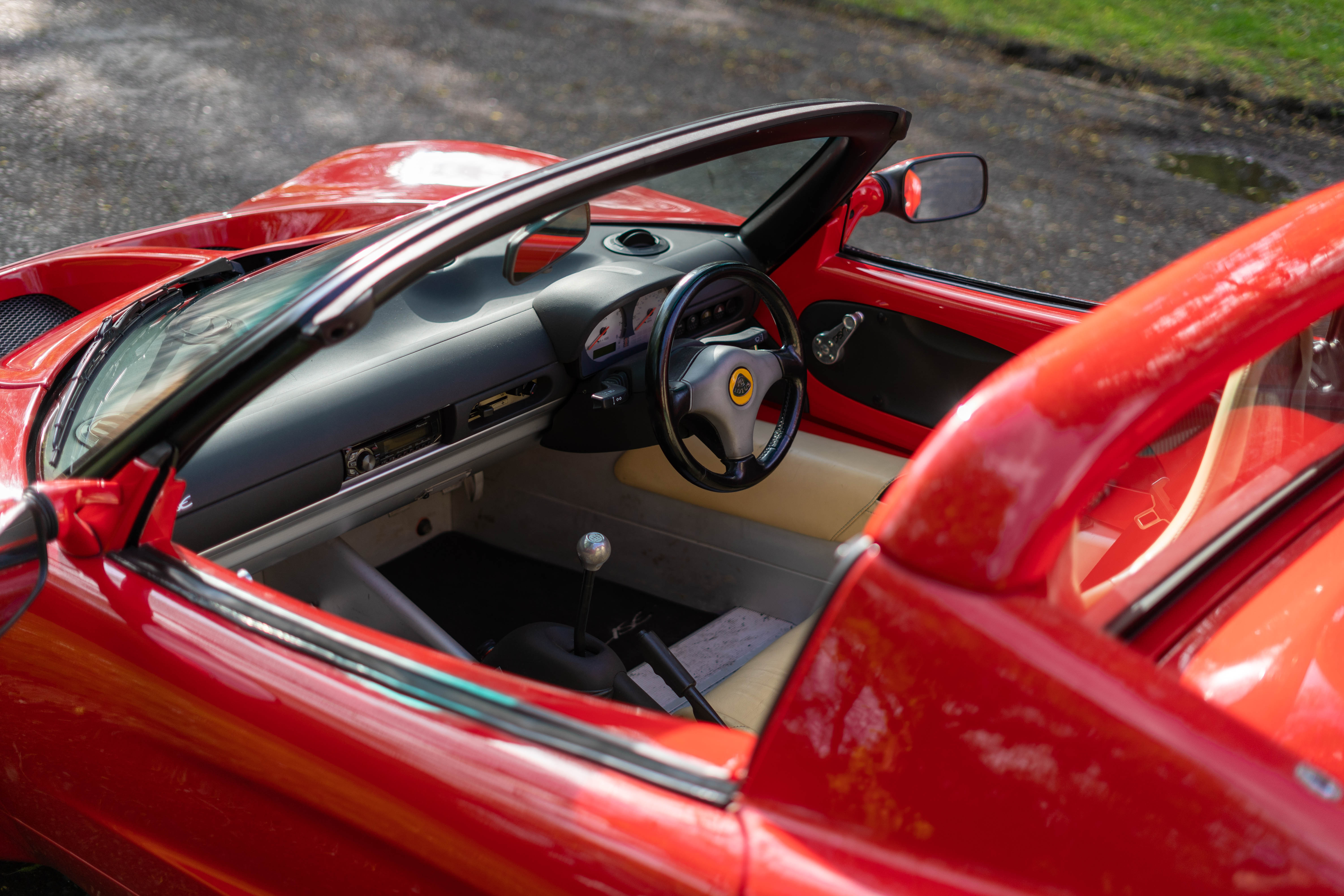 Lot 119 - 1999 Lotus Elise S1