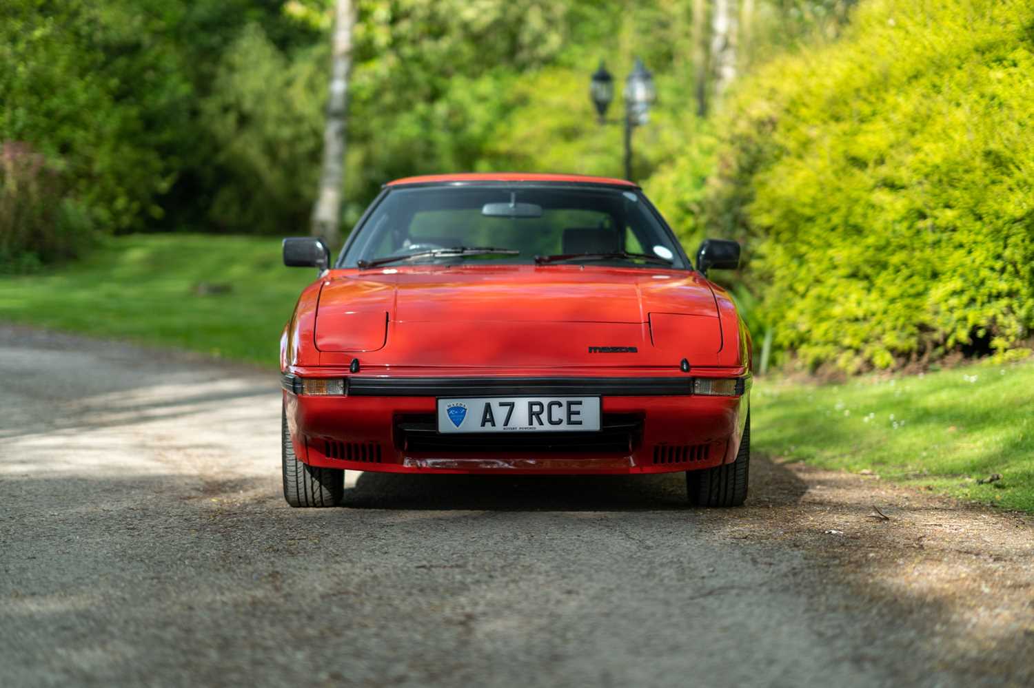 Lot 69 - 1984 Mazda RX7