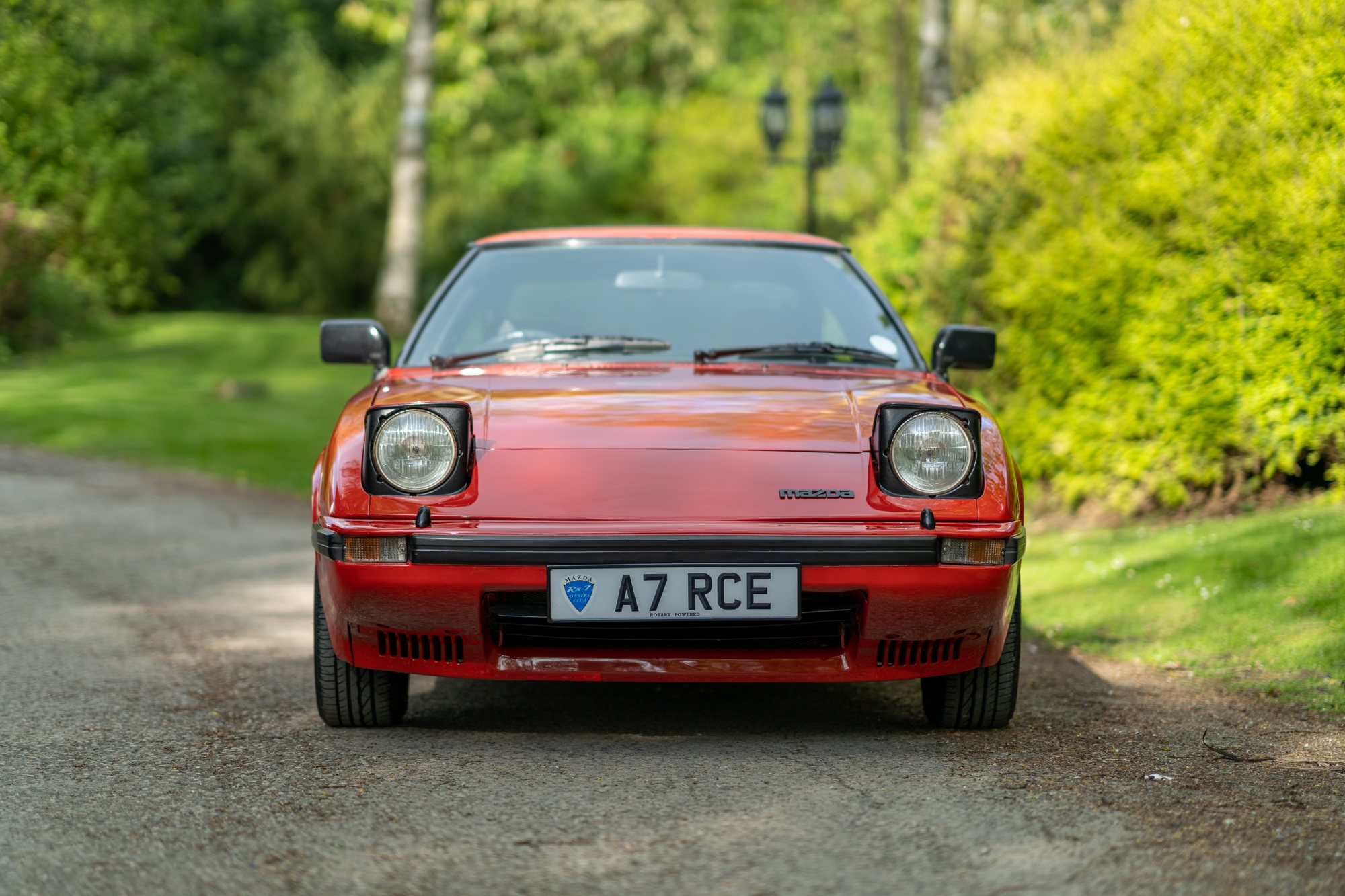 Lot 69 - 1984 Mazda RX7