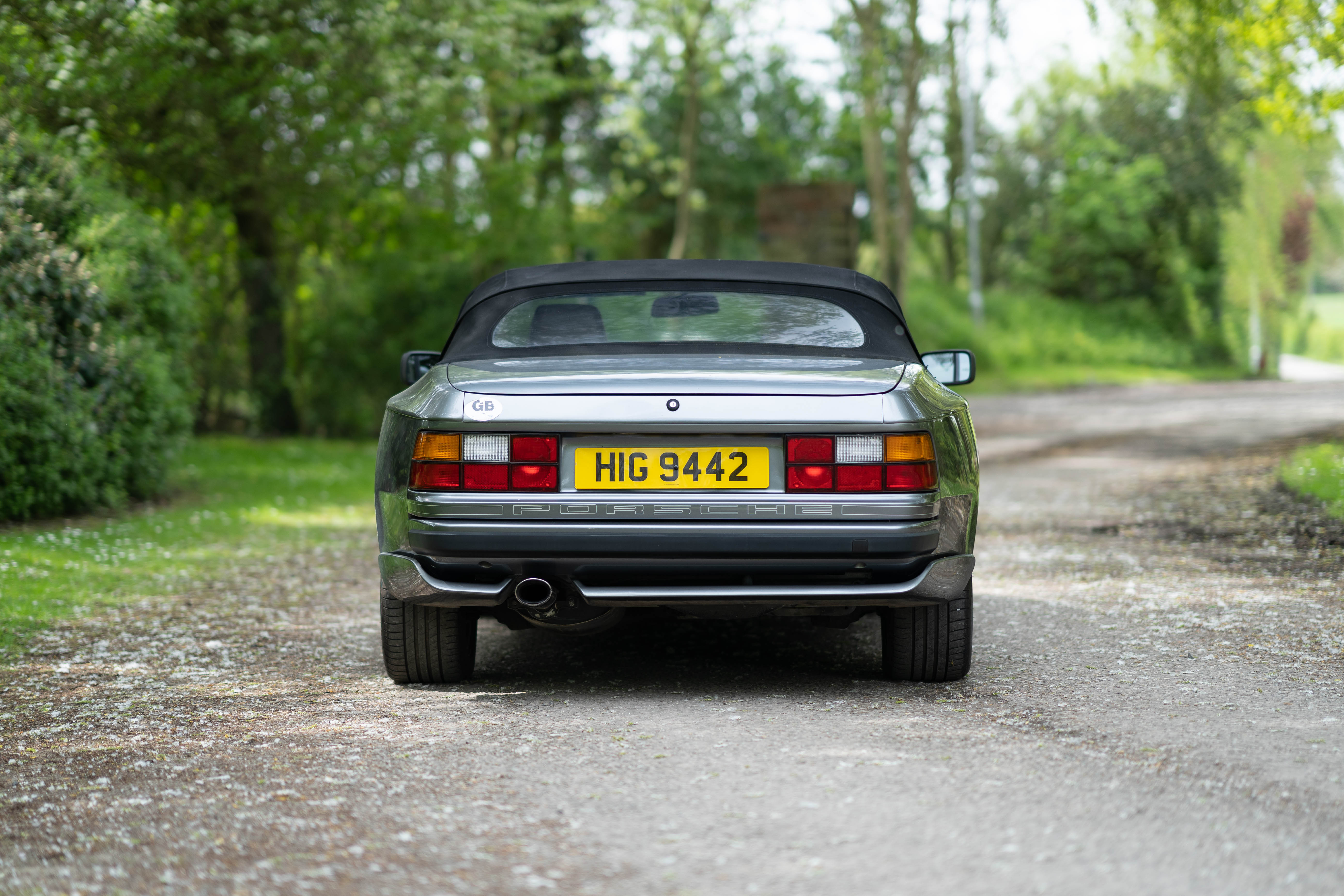 Lot 92 - 1990 Porsche 944 S2 Cabriolet