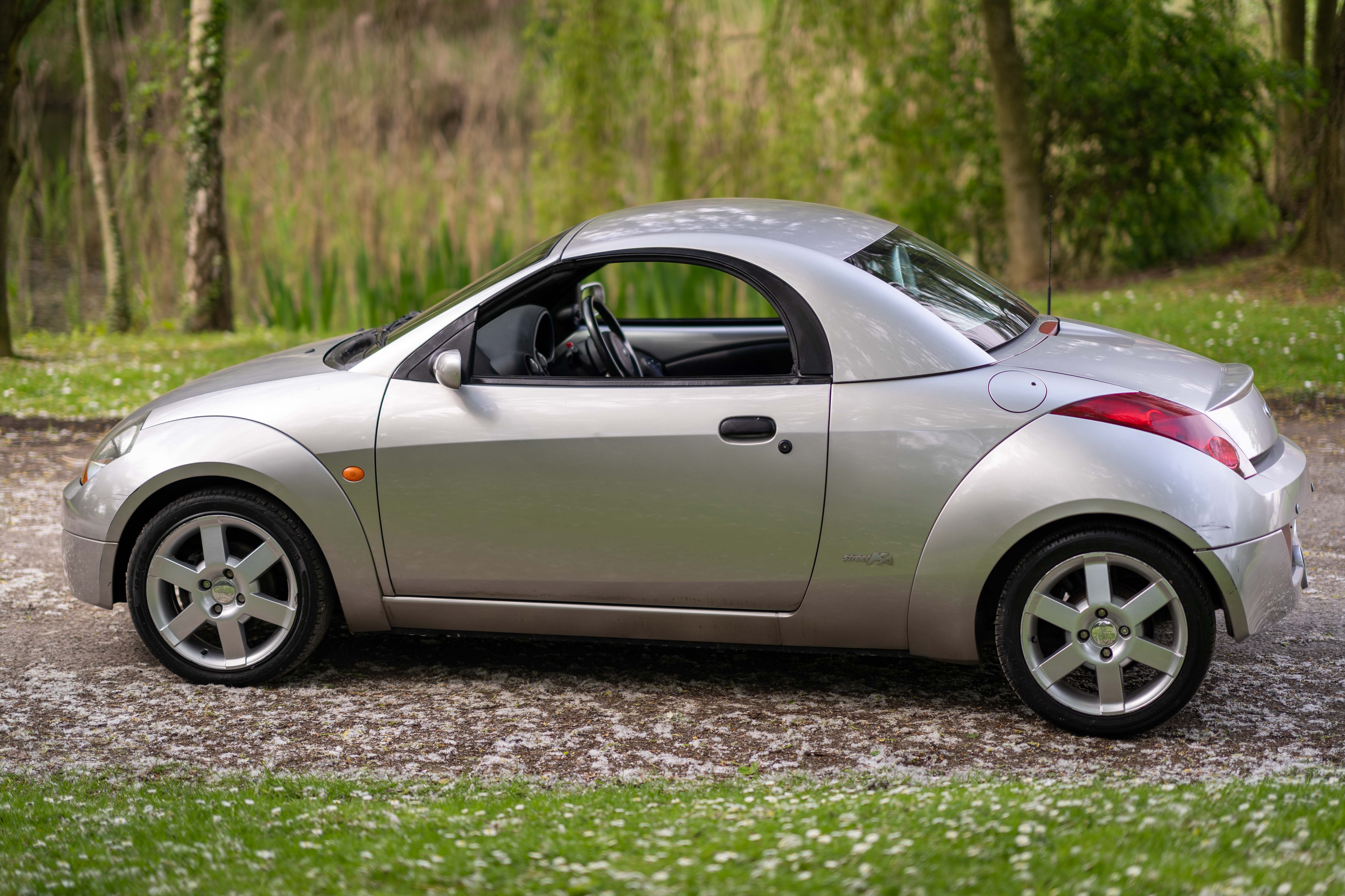 Lot 48 - 2006 Ford StreetKa Winter Edition