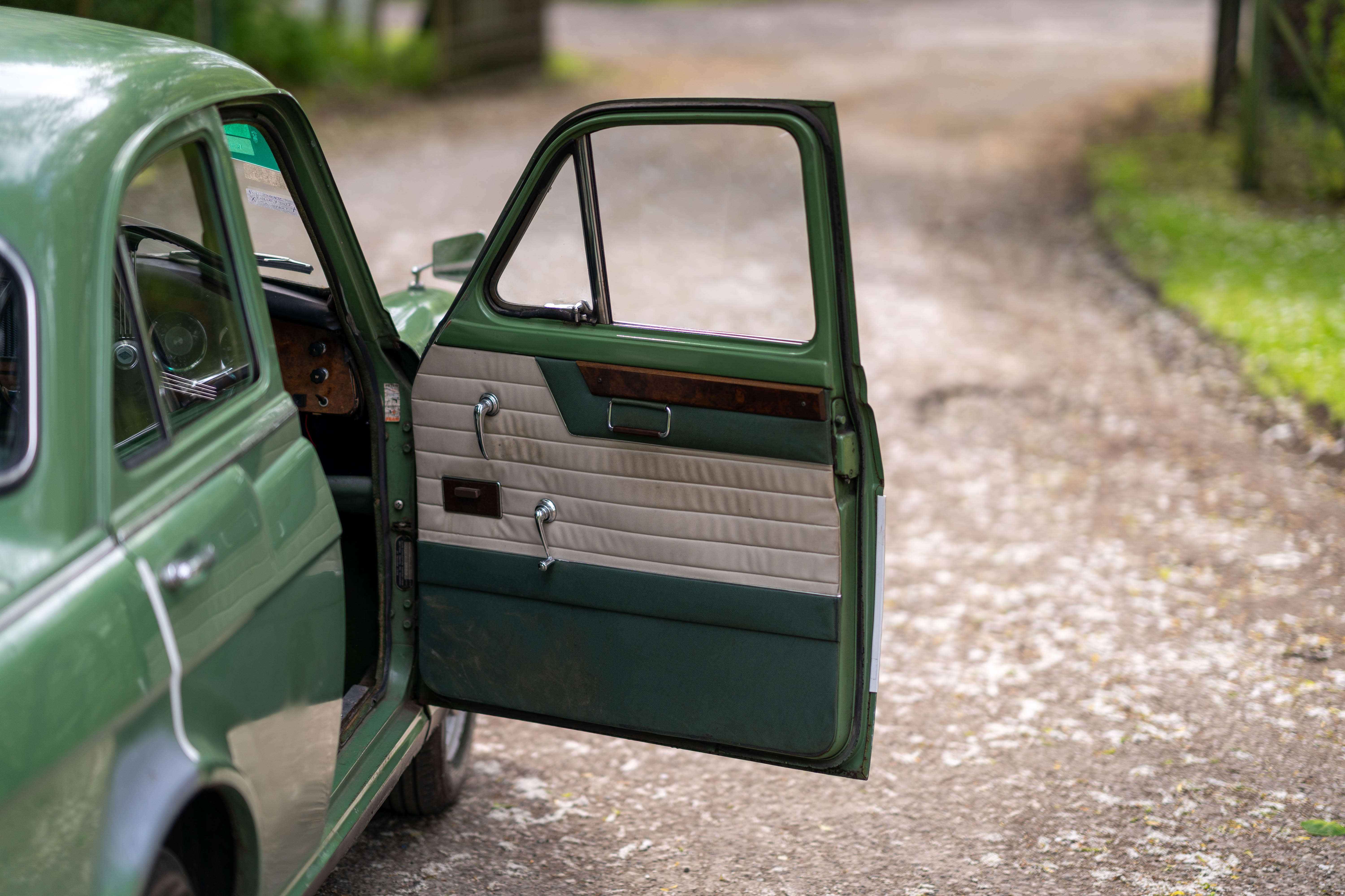 Lot 42 - 1966 Riley 1.5