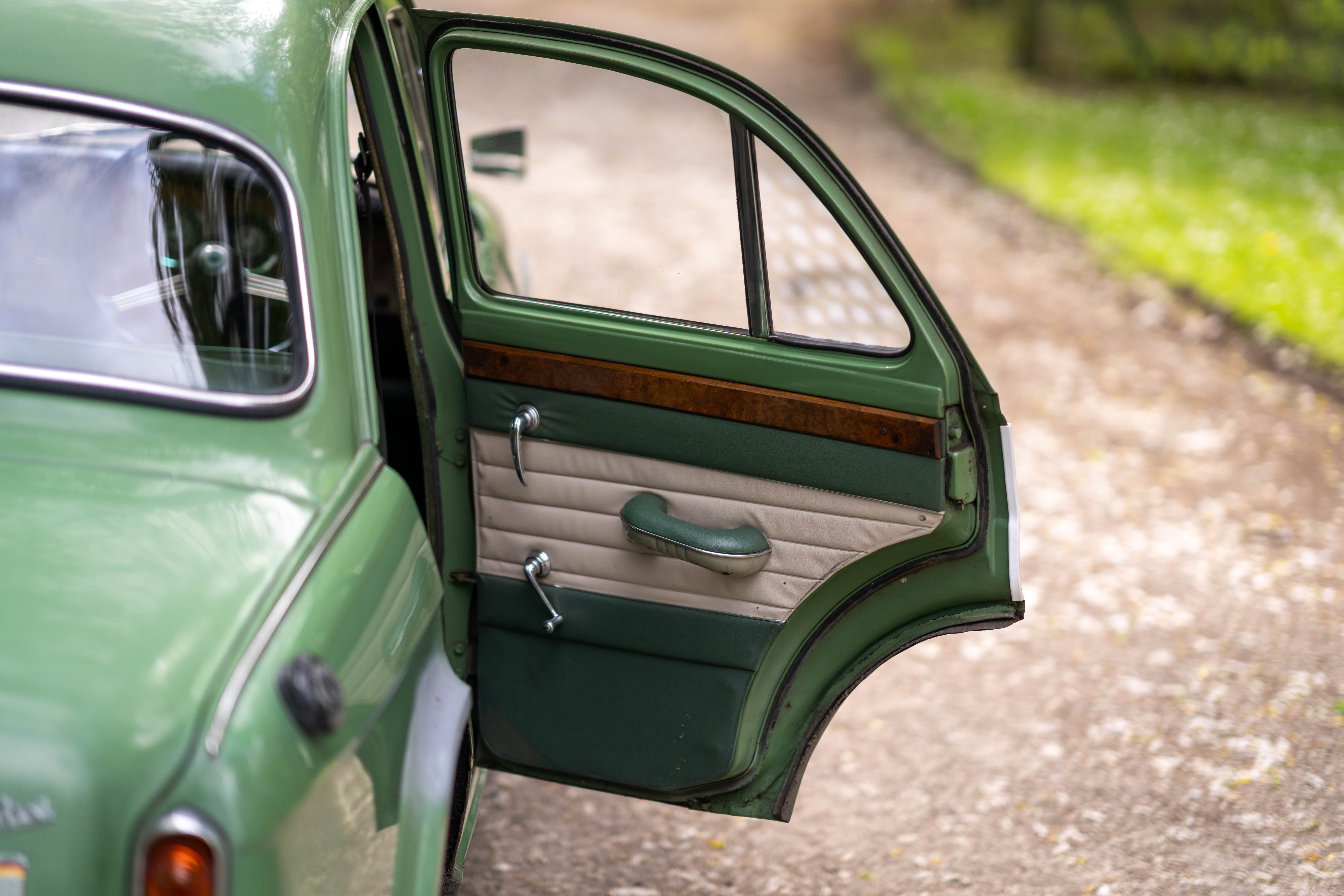 Lot 42 - 1966 Riley 1.5