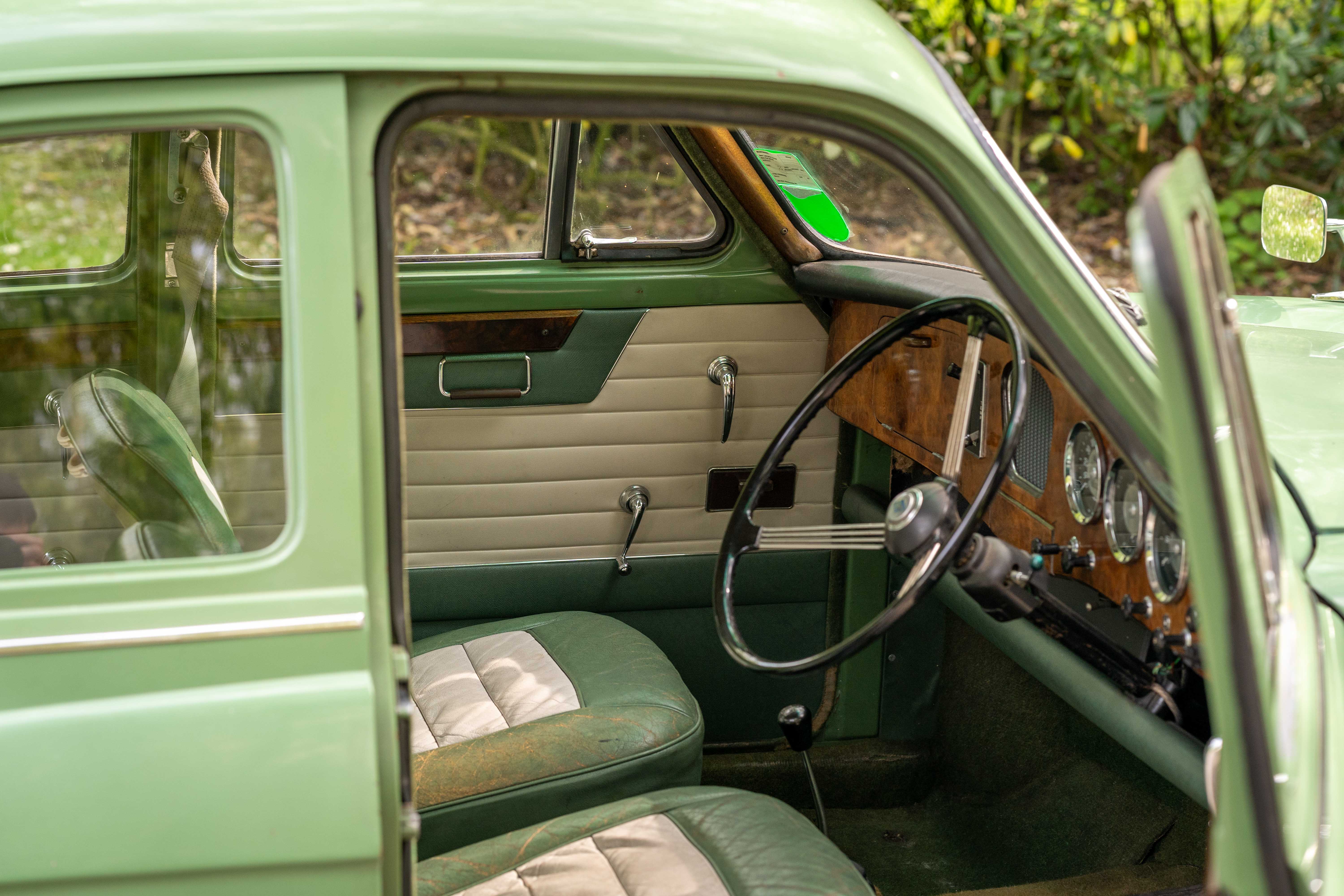 Lot 42 - 1966 Riley 1.5