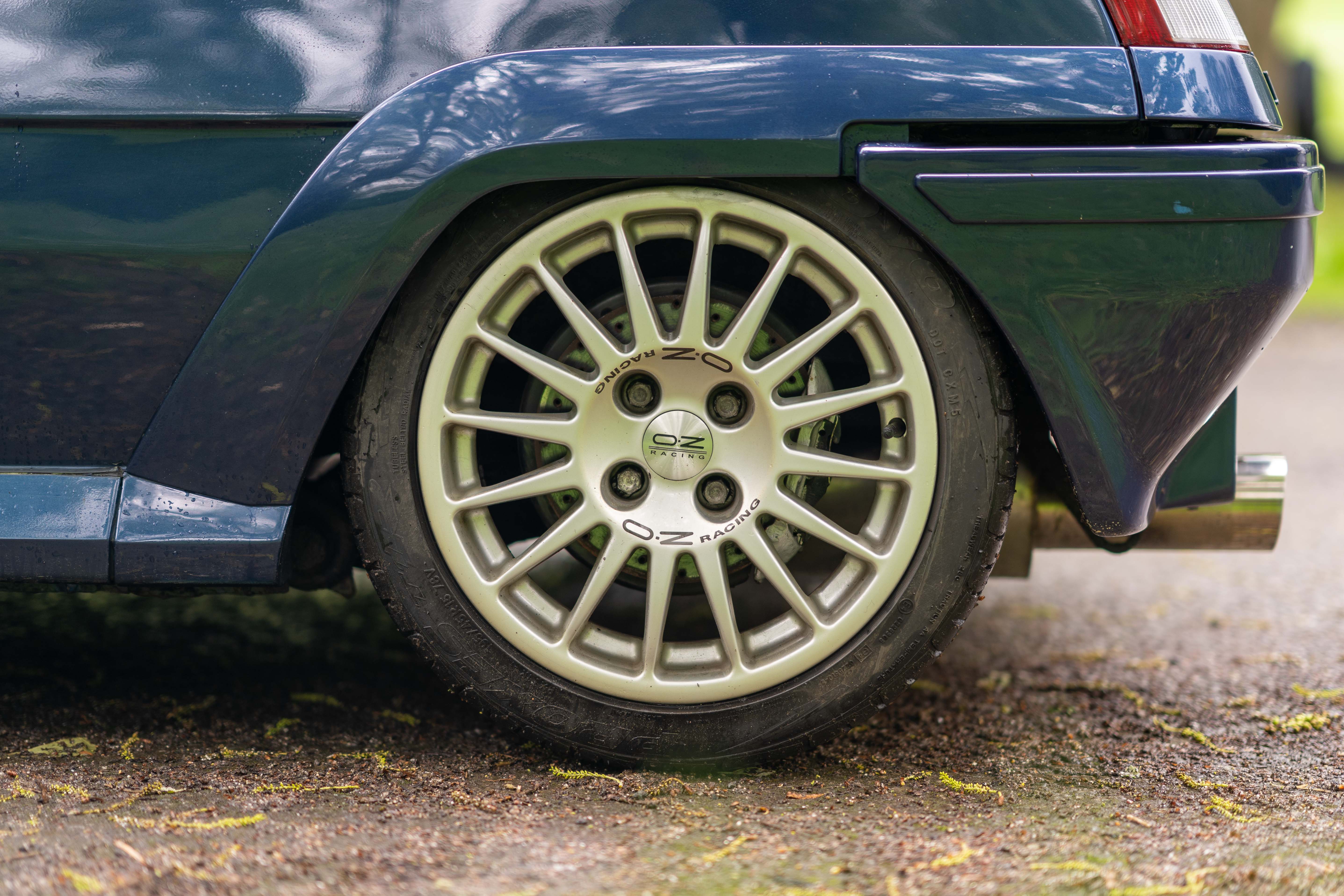 Lot 105 - 1990 Renault 5 GT Turbo Raider