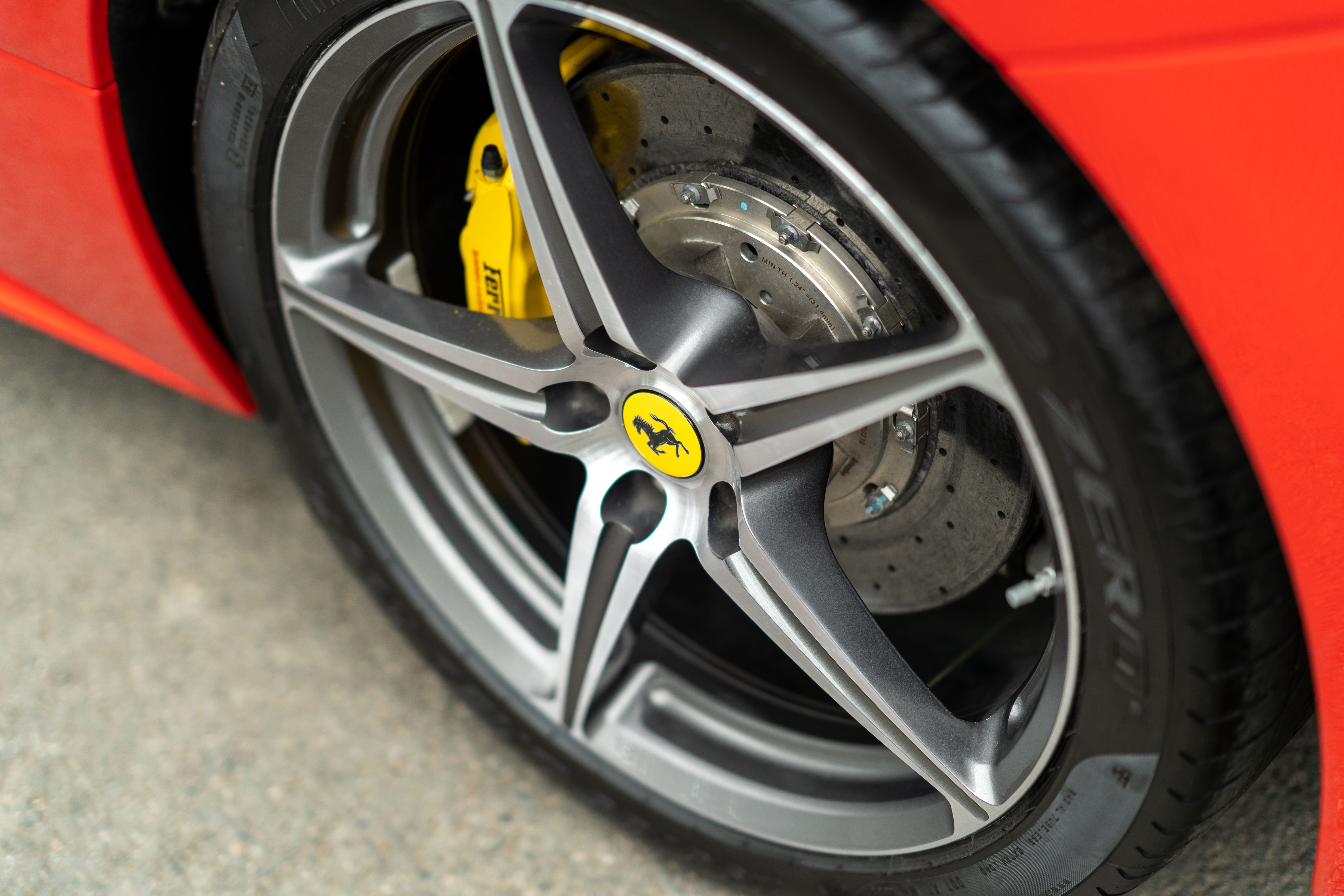 Lot 122 - 2012 Ferrari 458 Spider