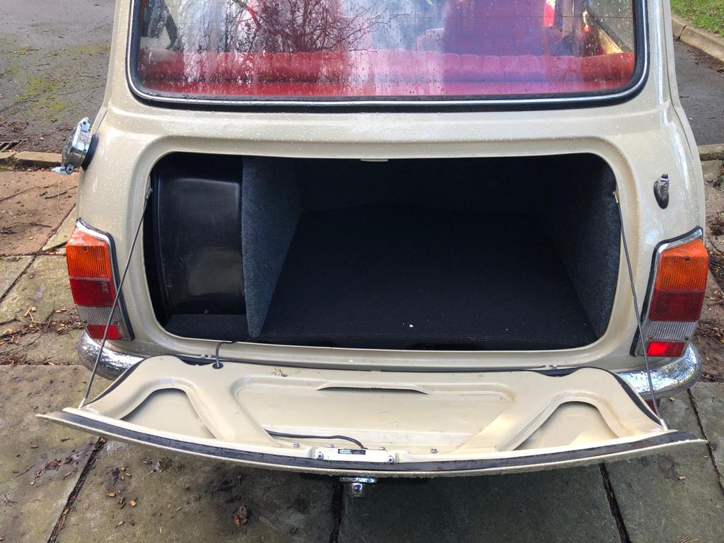 Lot 99 - 1986 Austin Mini City