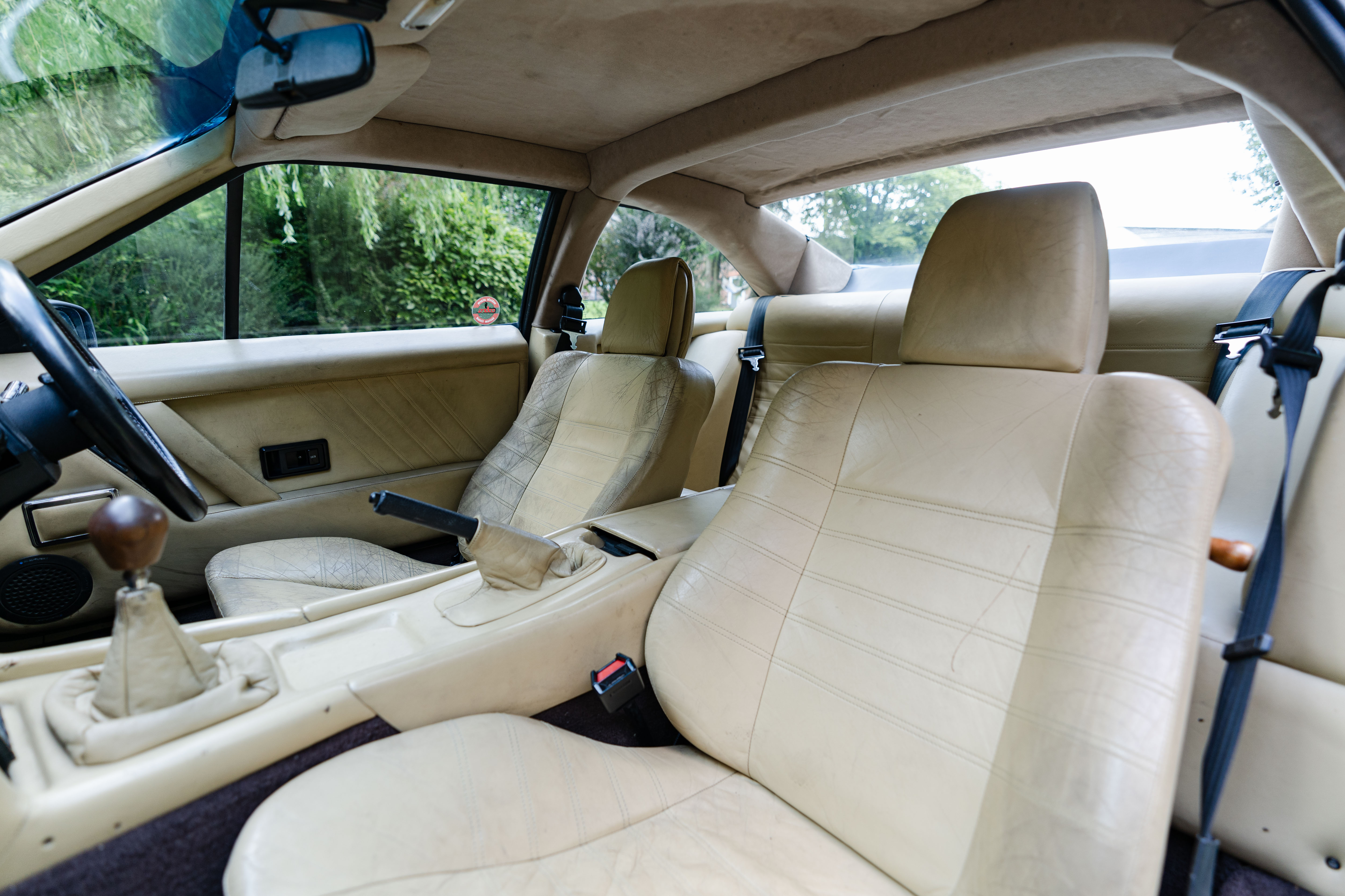 Lot 132 - 1985 Lotus Excel SE