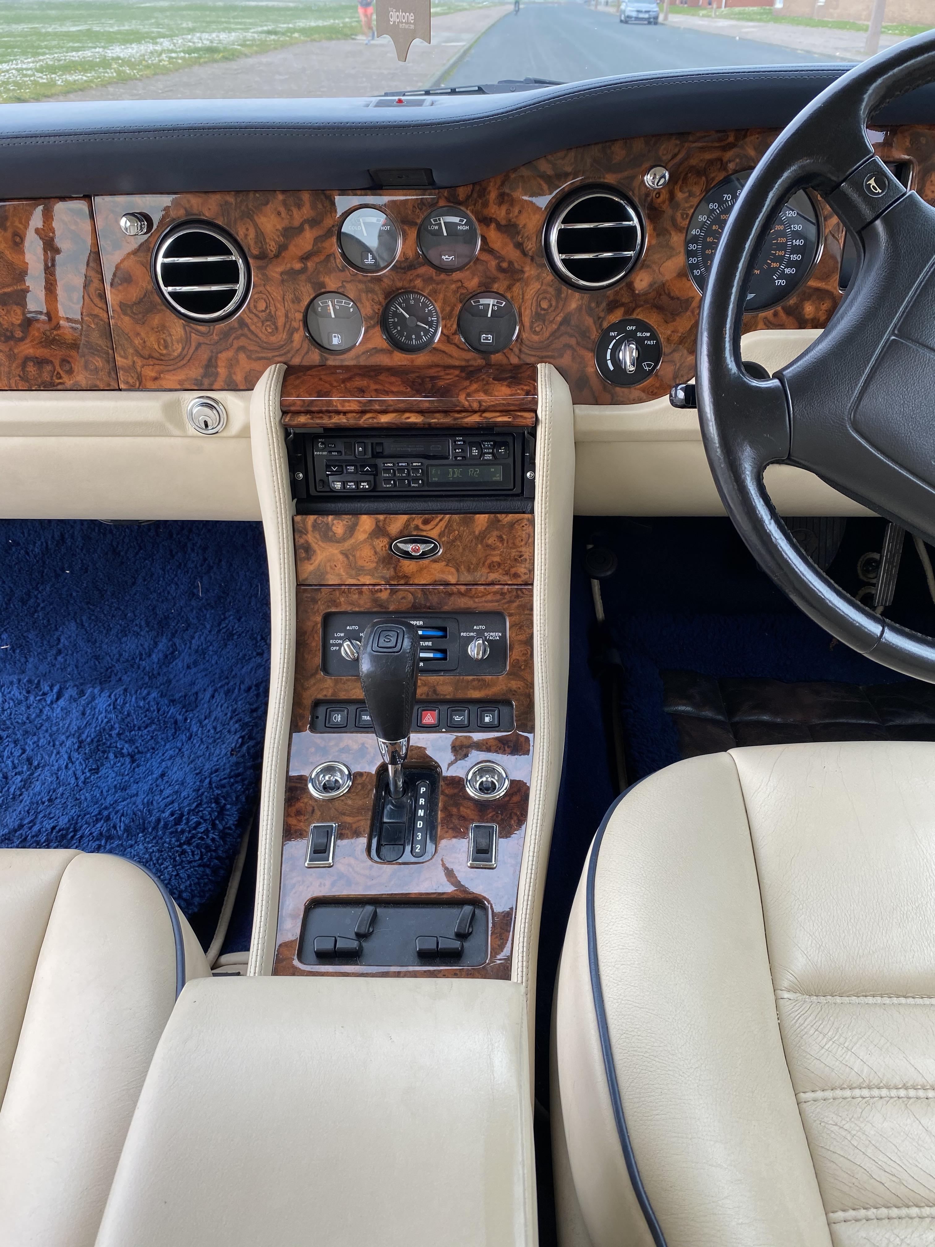 Lot 106 - 1997 Bentley Turbo R LWB