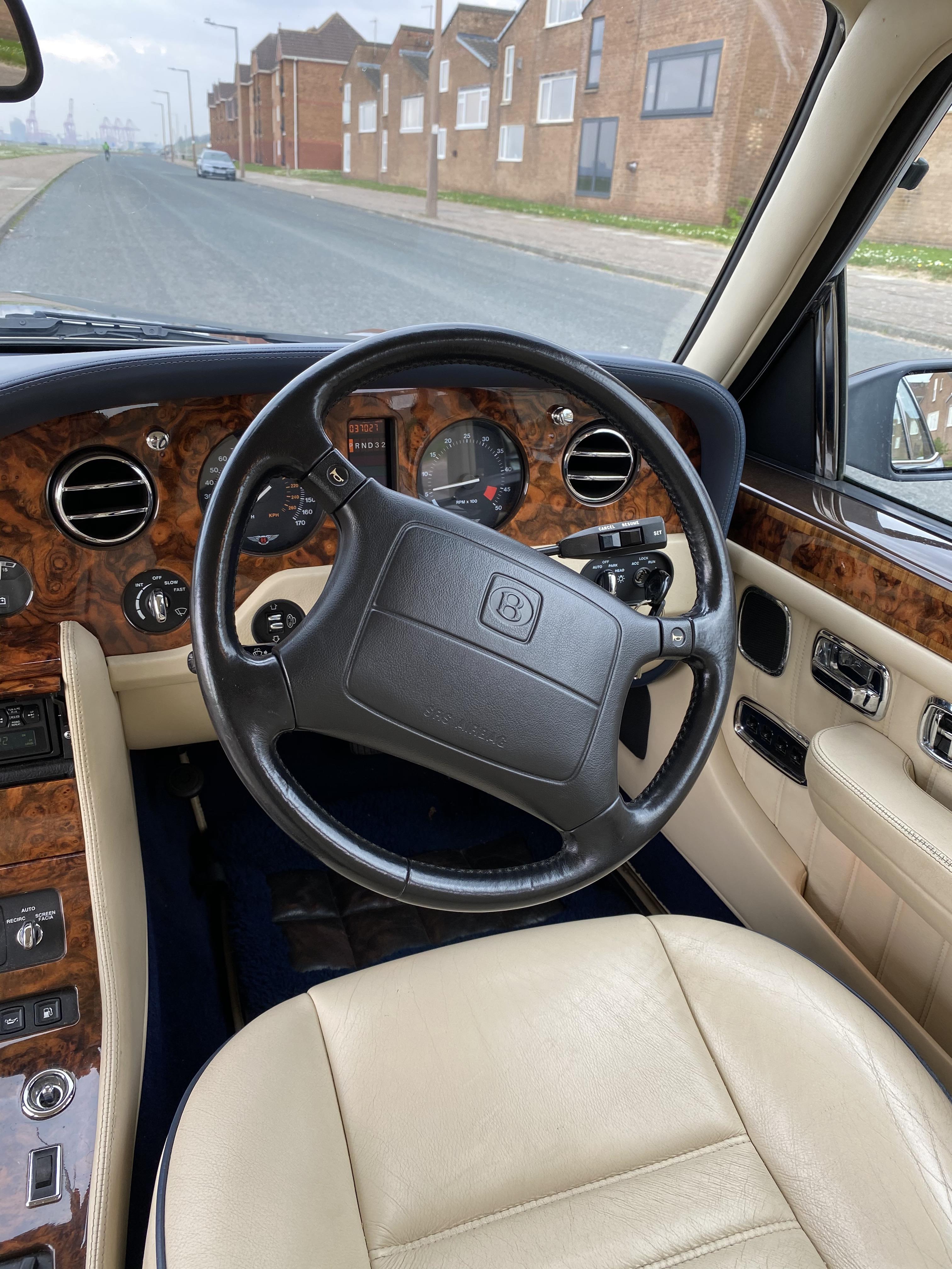 Lot 106 - 1997 Bentley Turbo R LWB