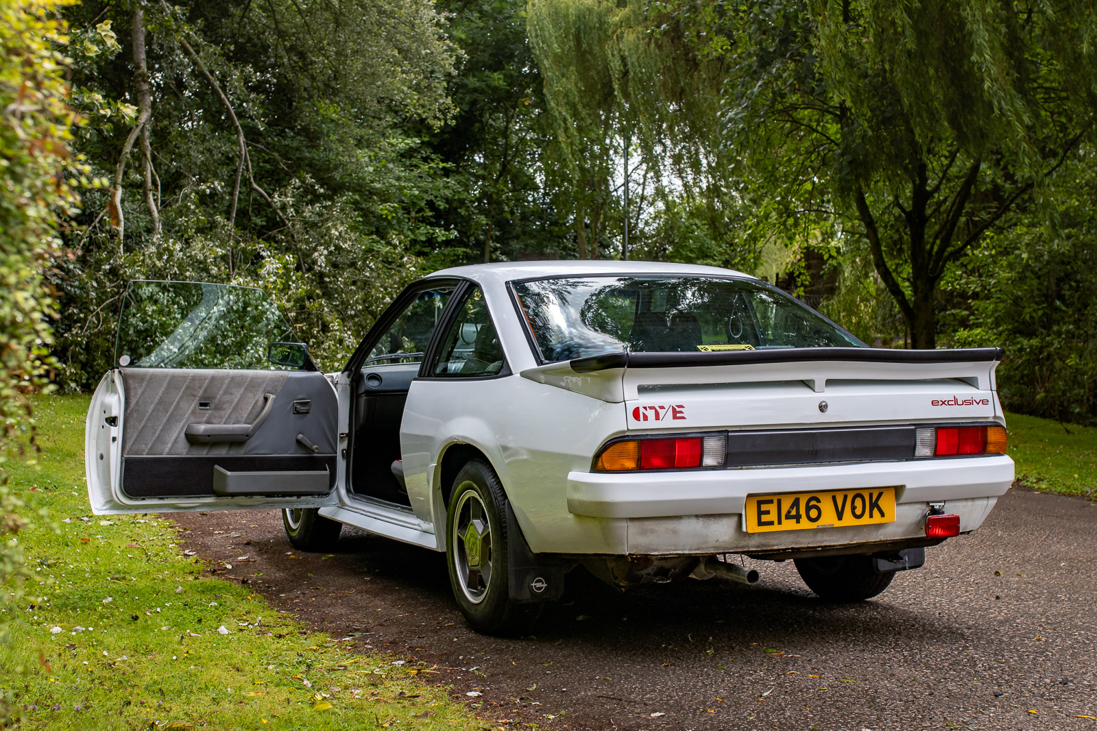 Lot 103 - 1988 Opel Manta GT-E Exclusive