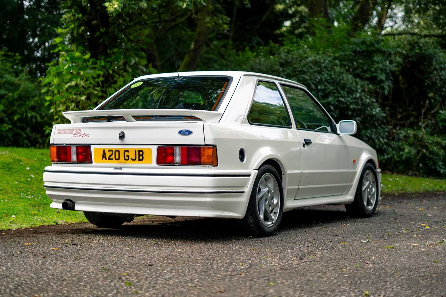 Lot 82 - 1988 Ford Escort RS Turbo