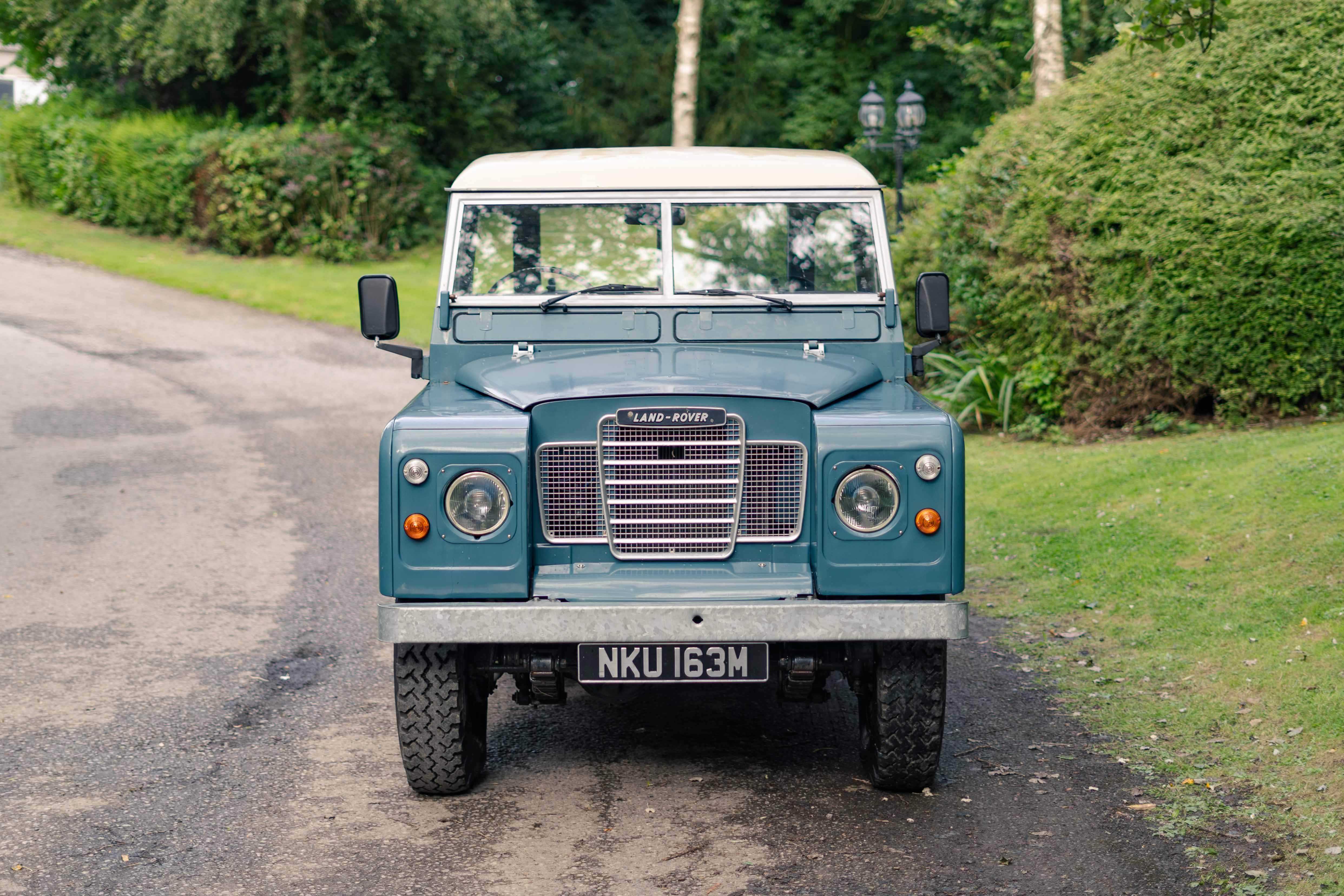 Lot 67 - 1973 Land Rover Series III Pickup