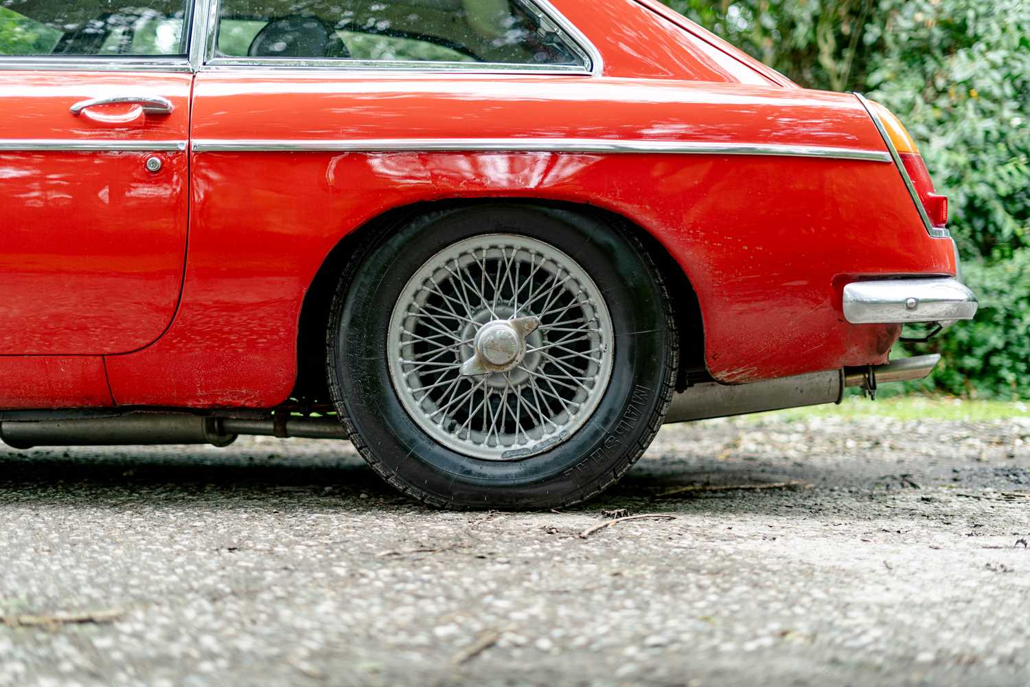 Lot 43 - 1971 MGB GT