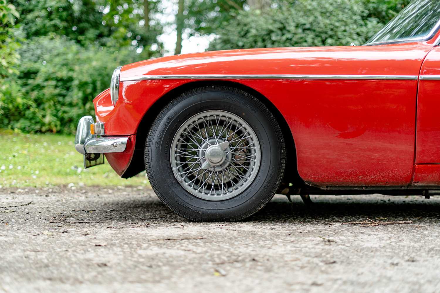 Lot 43 - 1971 MGB GT
