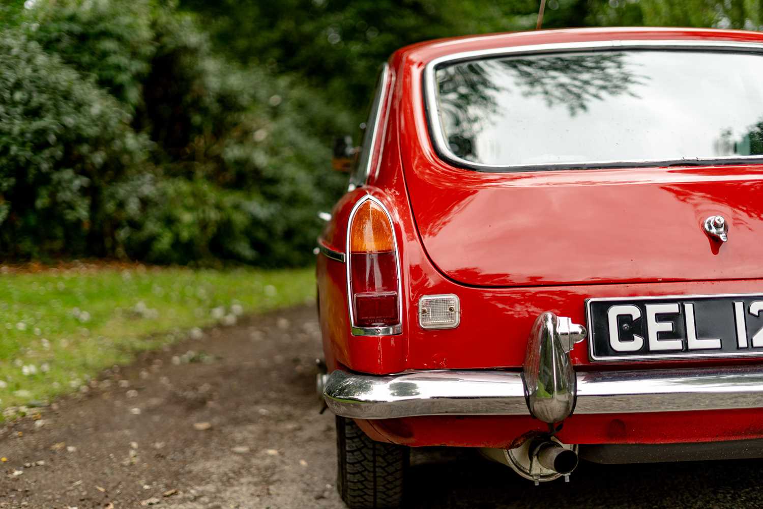Lot 43 - 1971 MGB GT