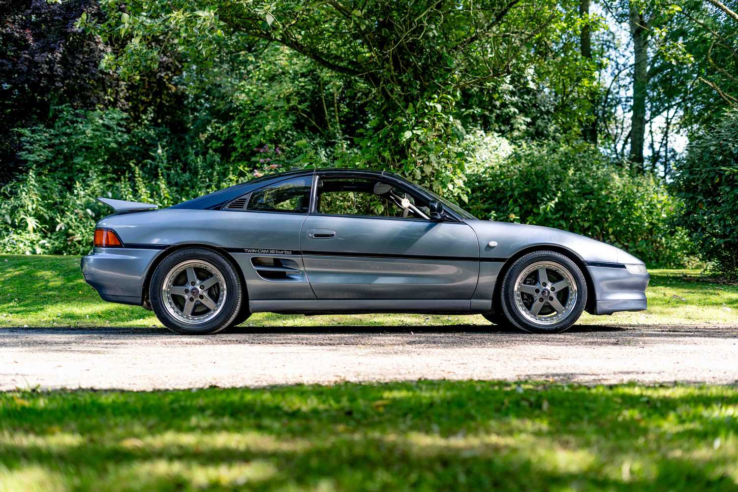 Lot 89 - 1994 Toyota MR2 Turbo