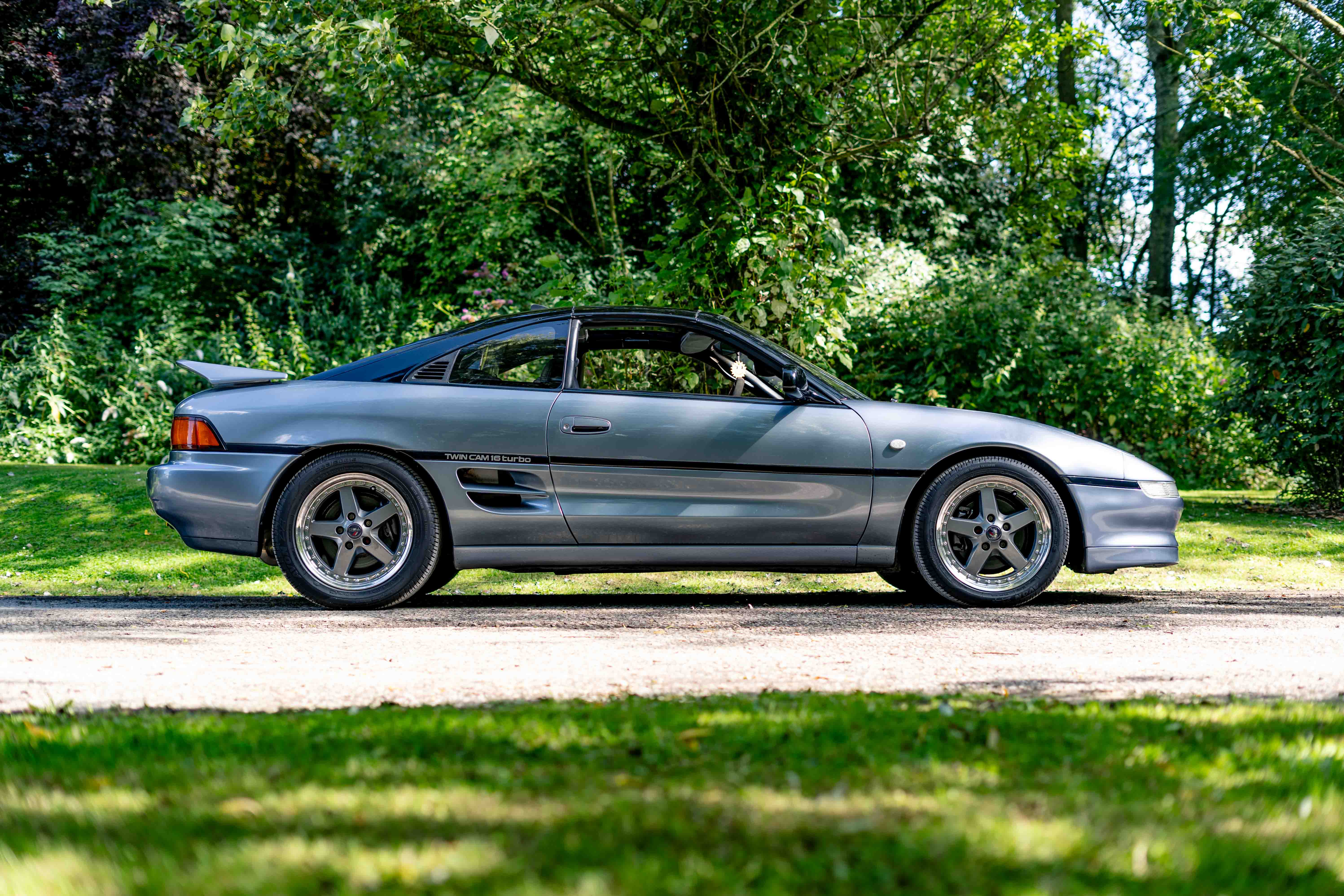 Lot 89 - 1994 Toyota MR2 Turbo