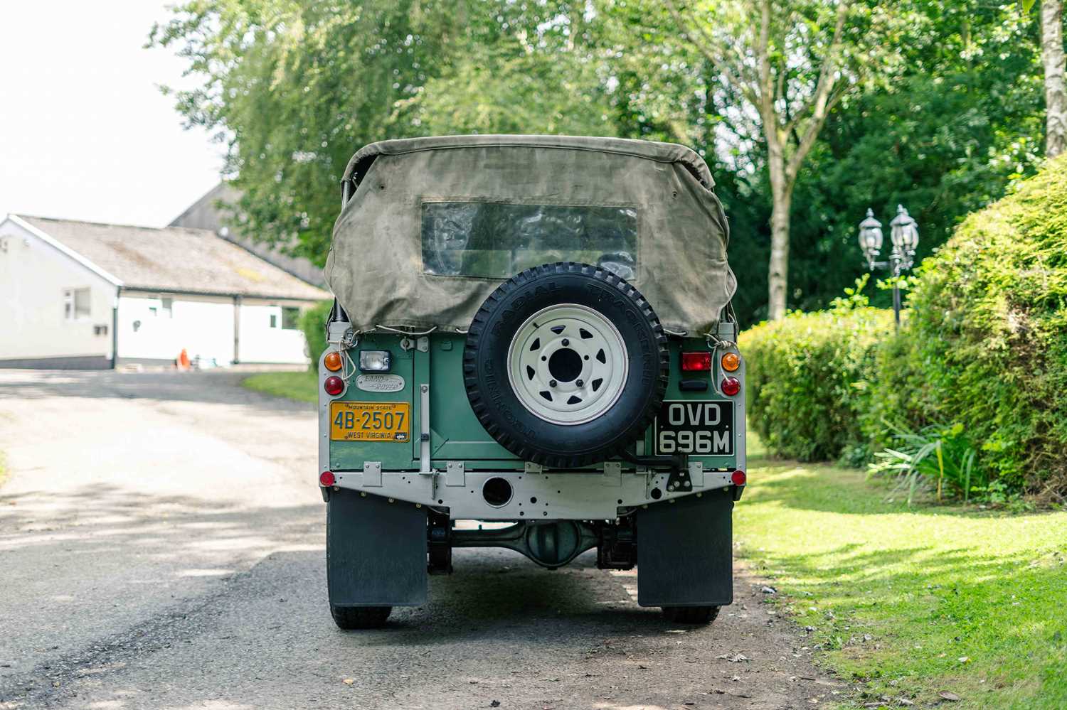 Lot 68 - 1973 Land Rover 88