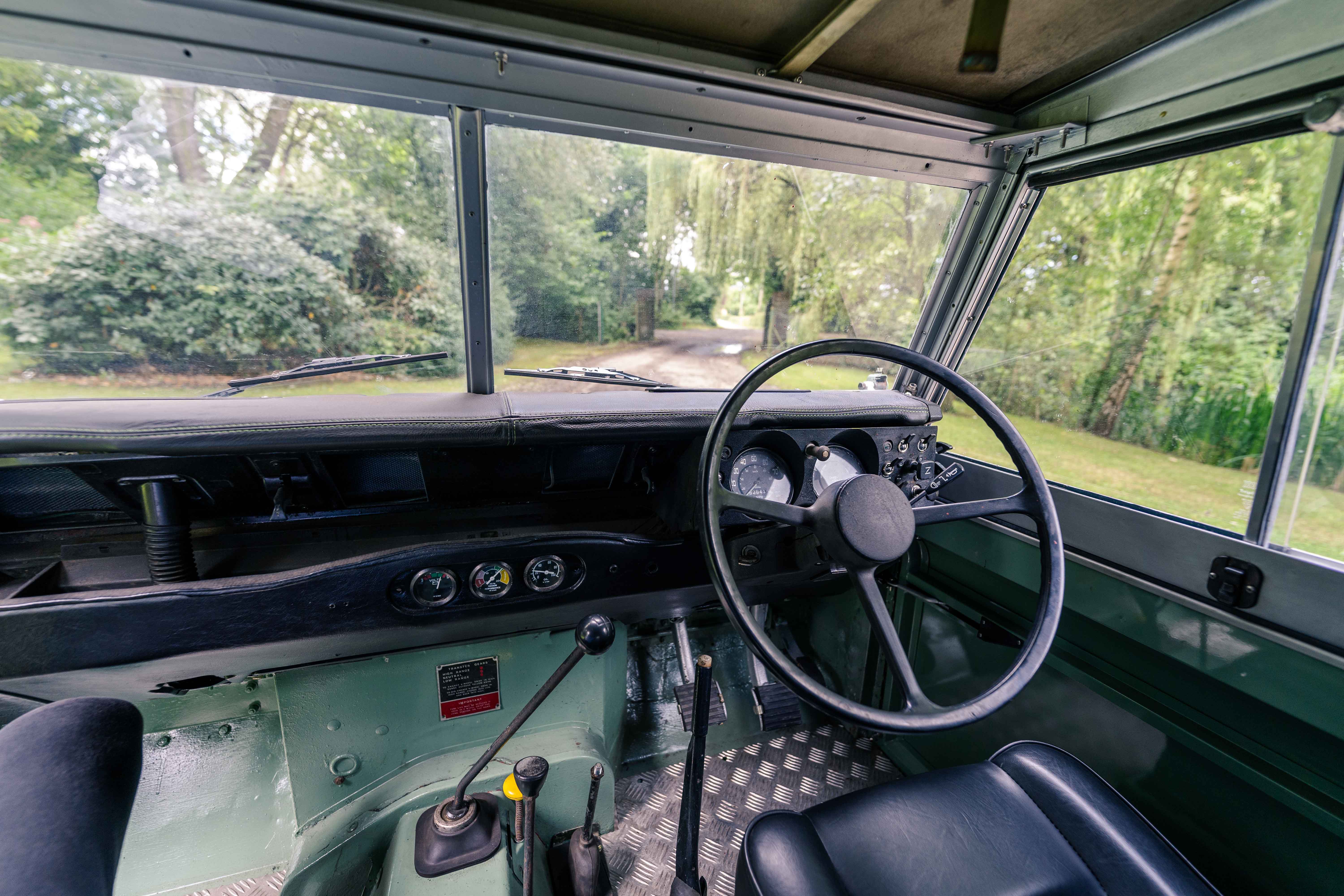 Lot 68 - 1973 Land Rover 88