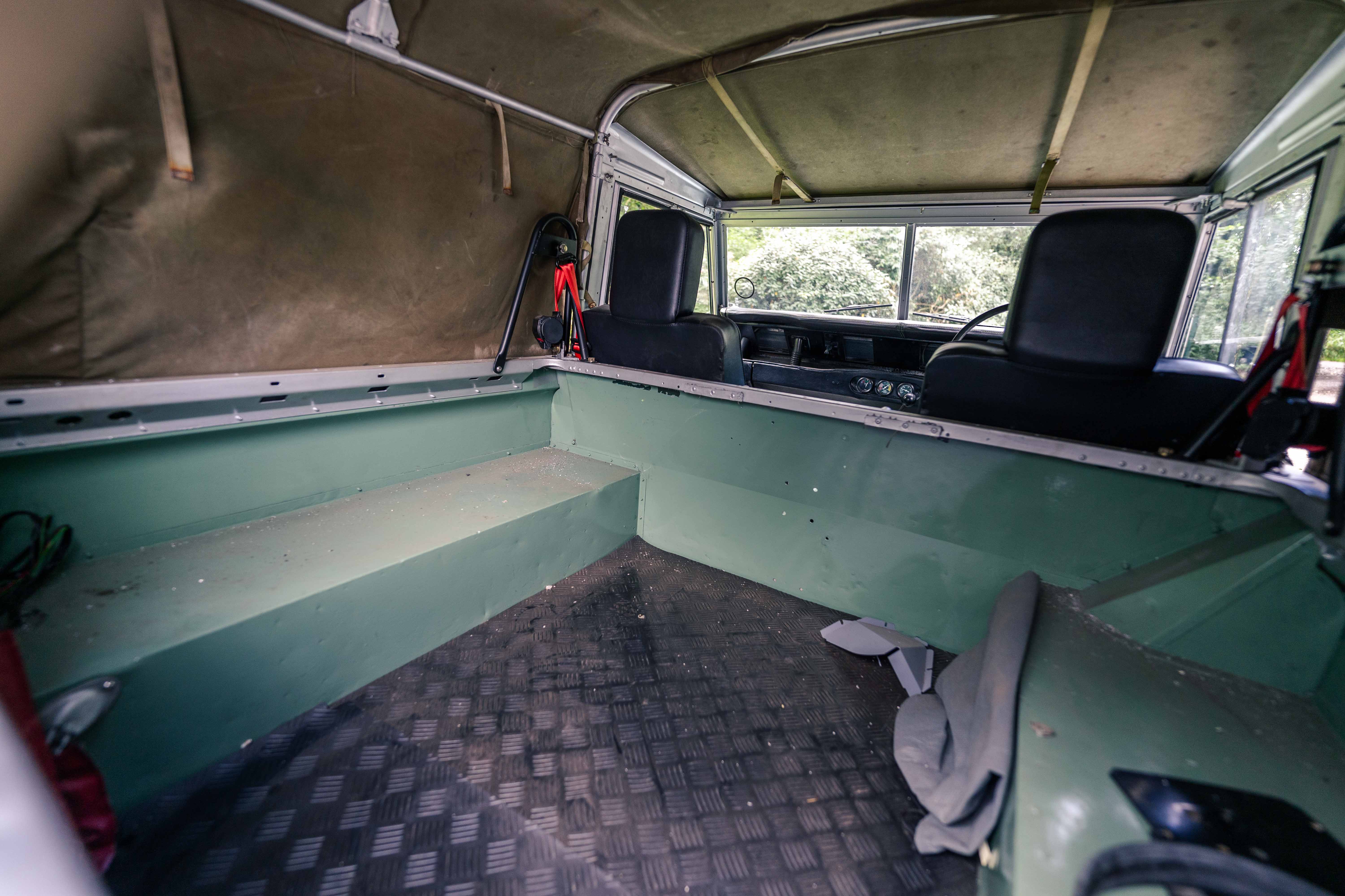 Lot 68 - 1973 Land Rover 88