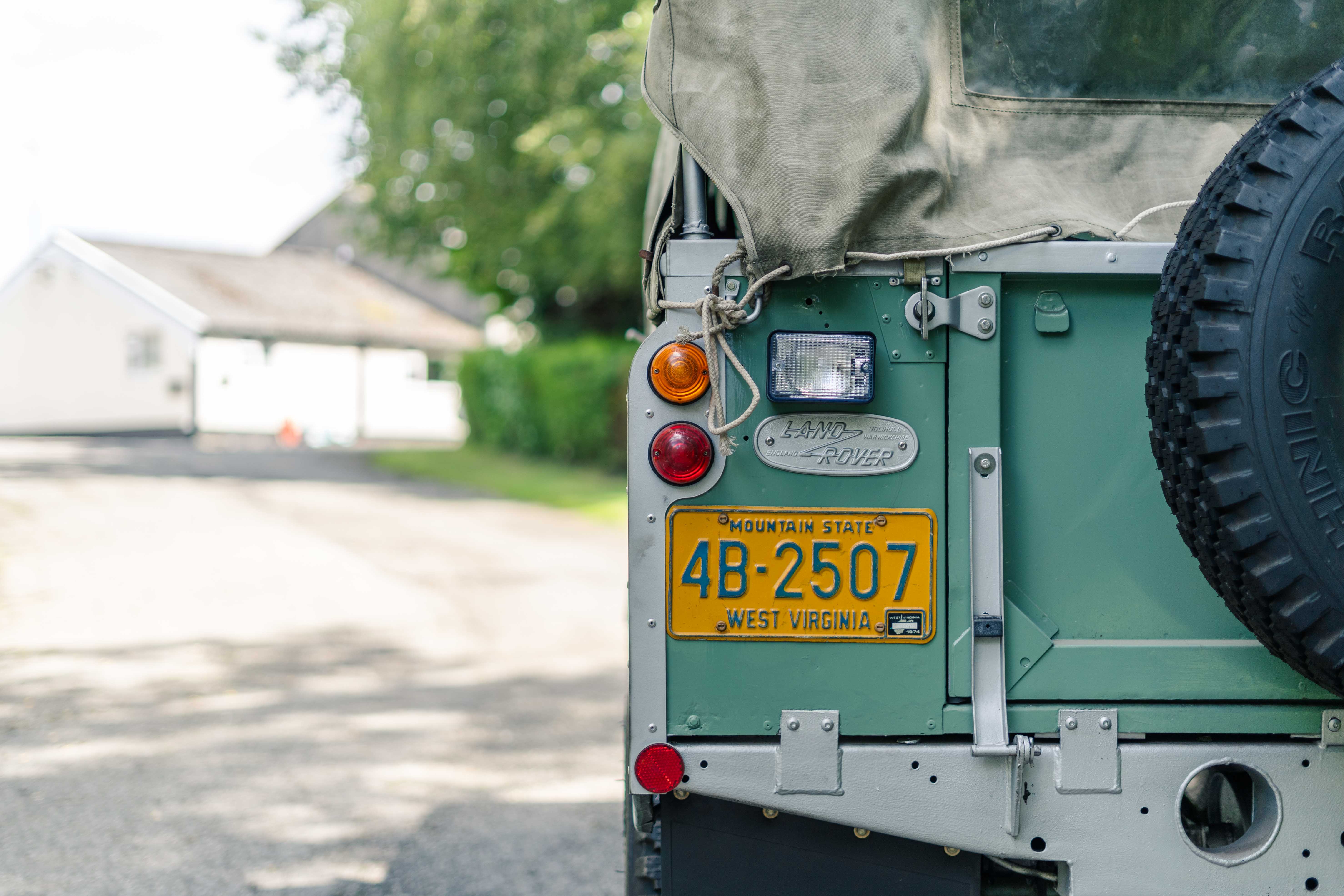 Lot 68 - 1973 Land Rover 88
