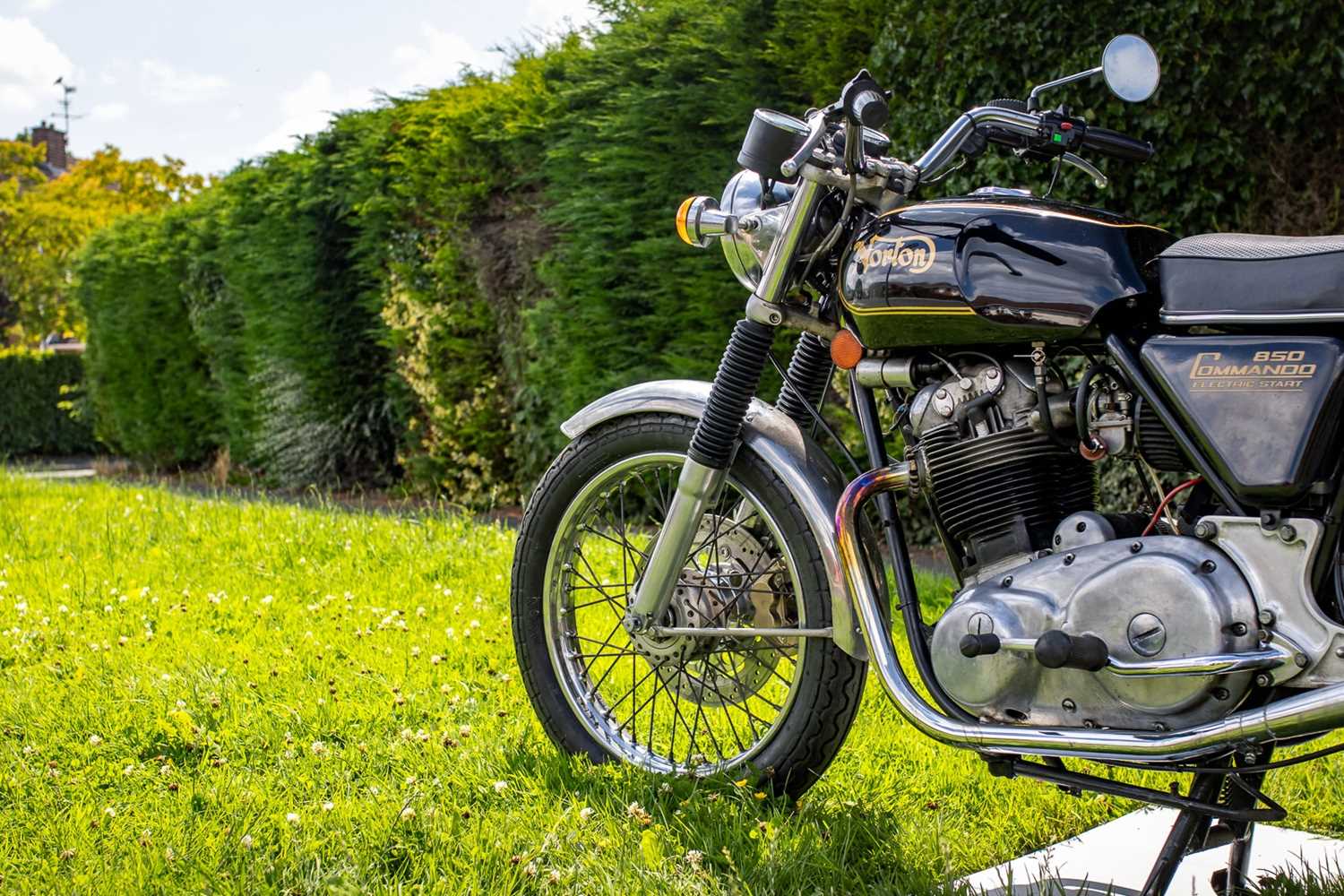 Lot 22 - 1977 Norton Commando MK3