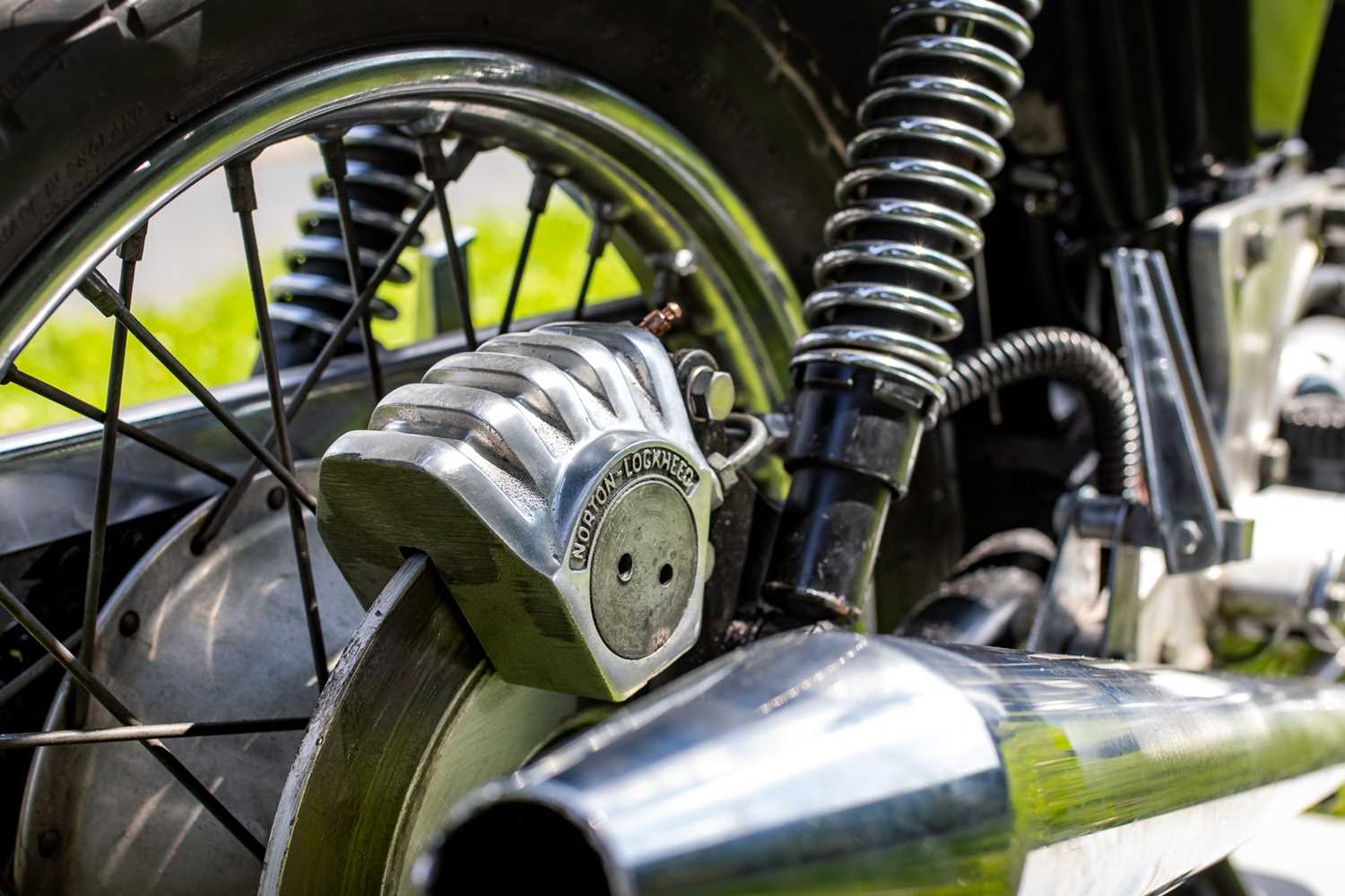 Lot 22 - 1977 Norton Commando MK3