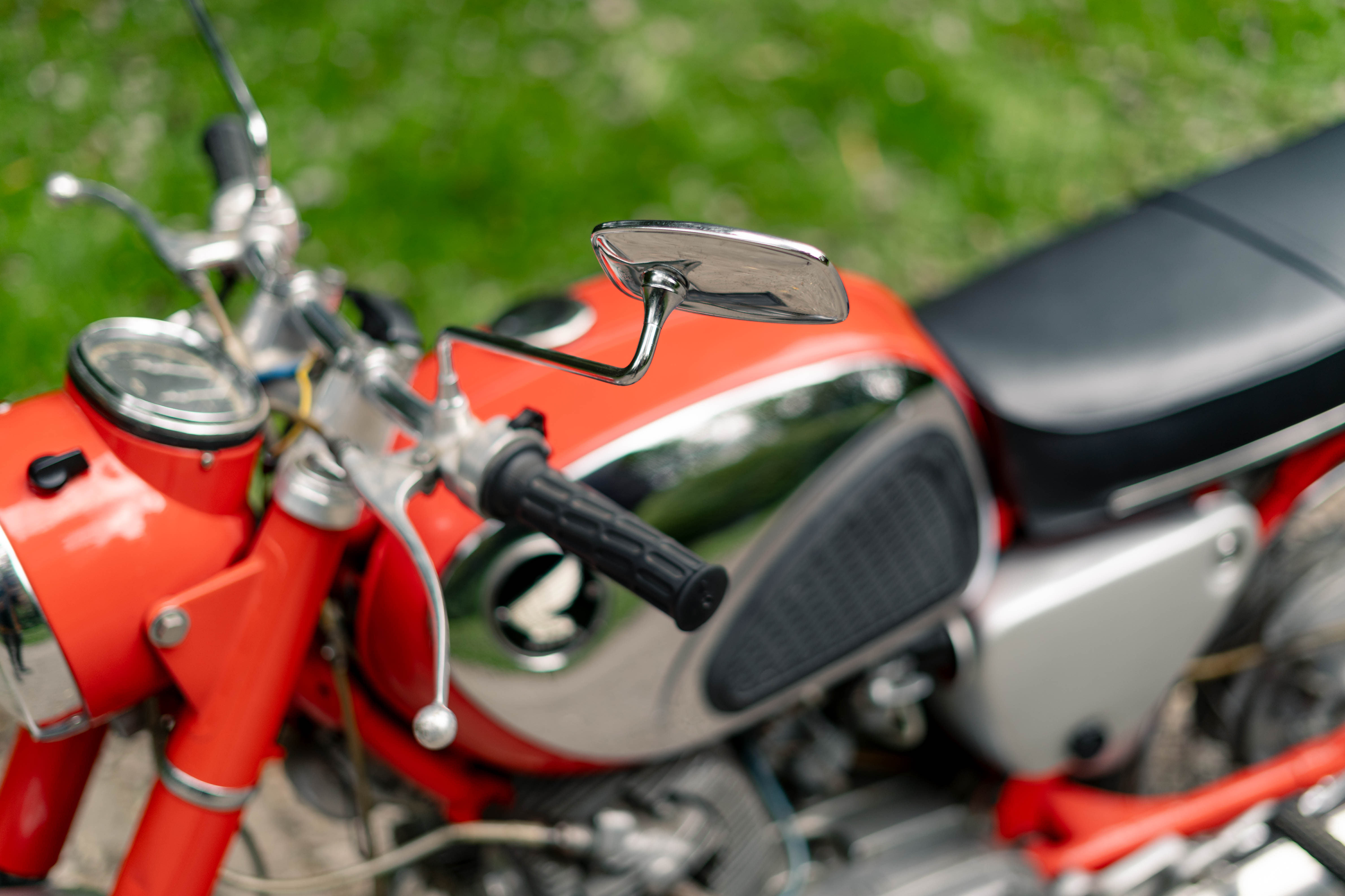 Lot 2 - 1968 Honda CB77