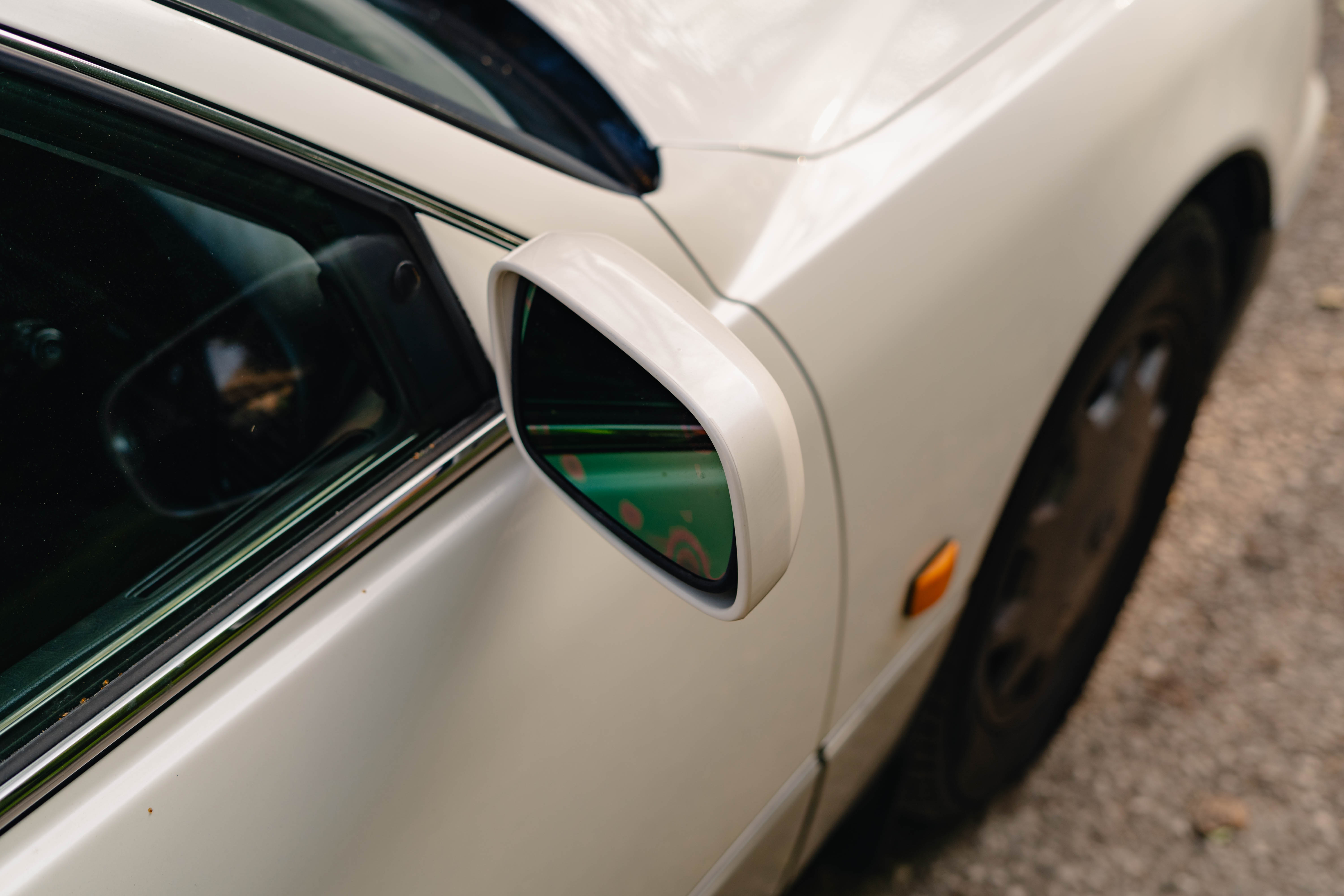 Lot 35 - 1995 Lexus LS400