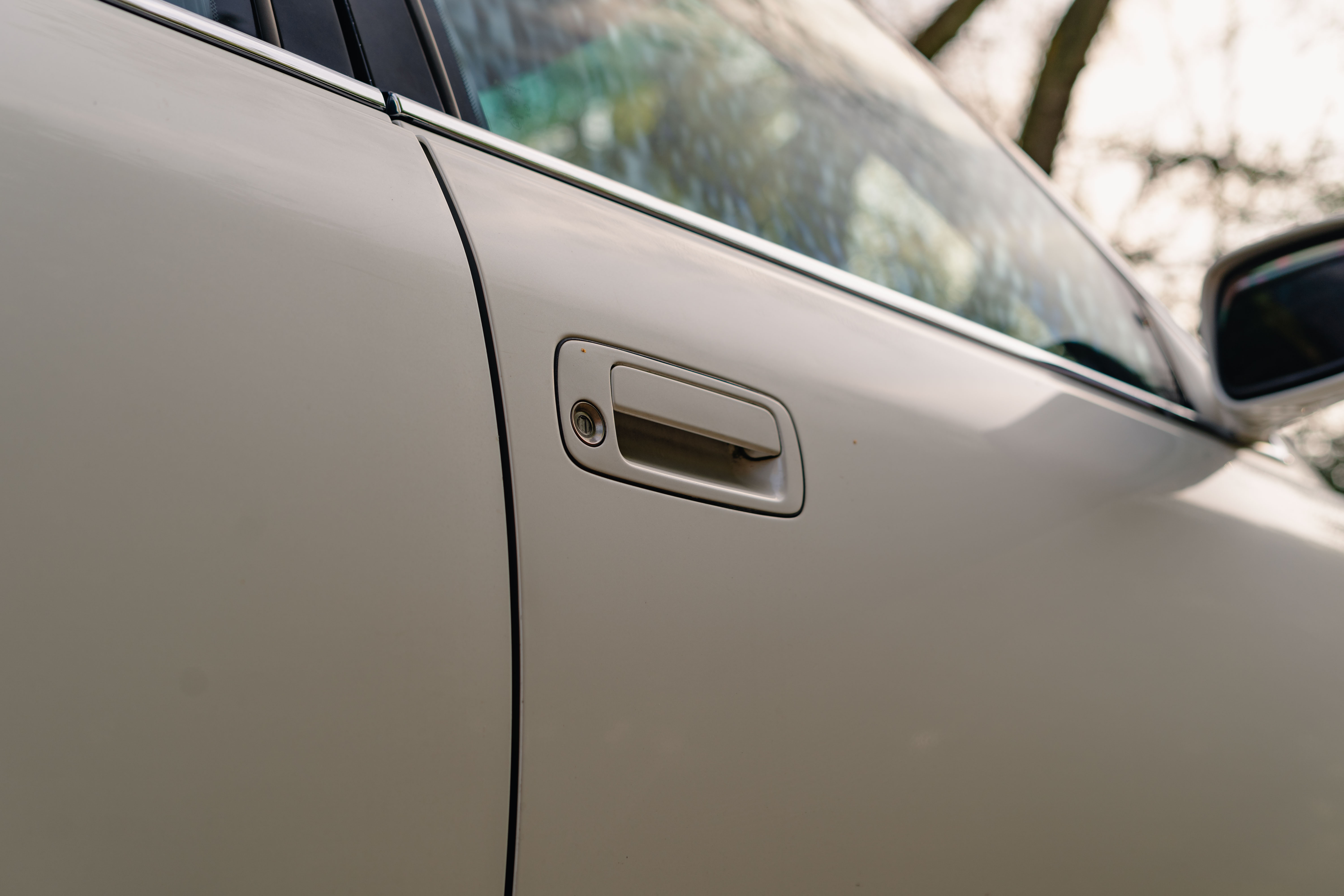 Lot 35 - 1995 Lexus LS400