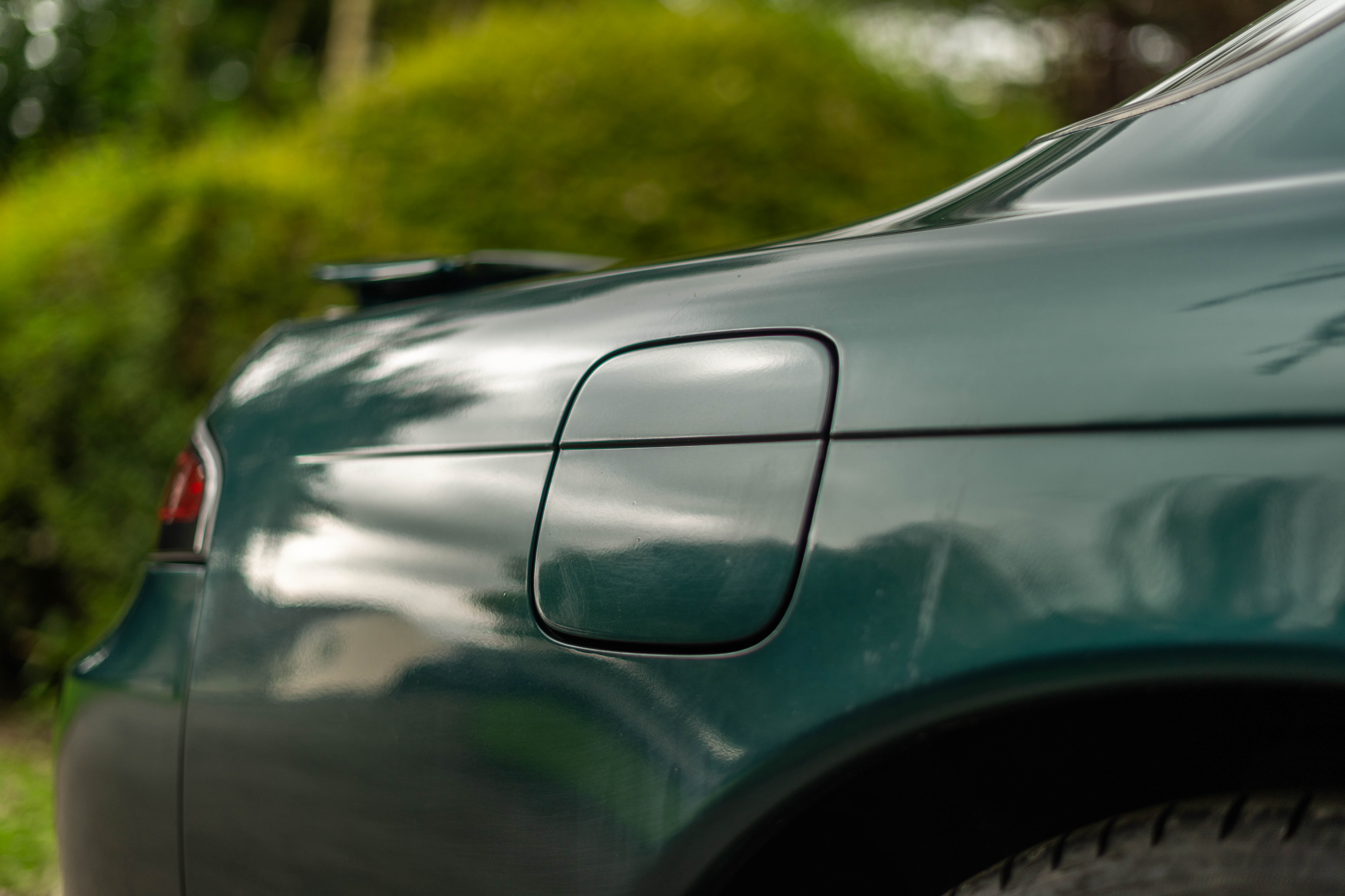 Lot 27 - 1999 Nissan 200SX