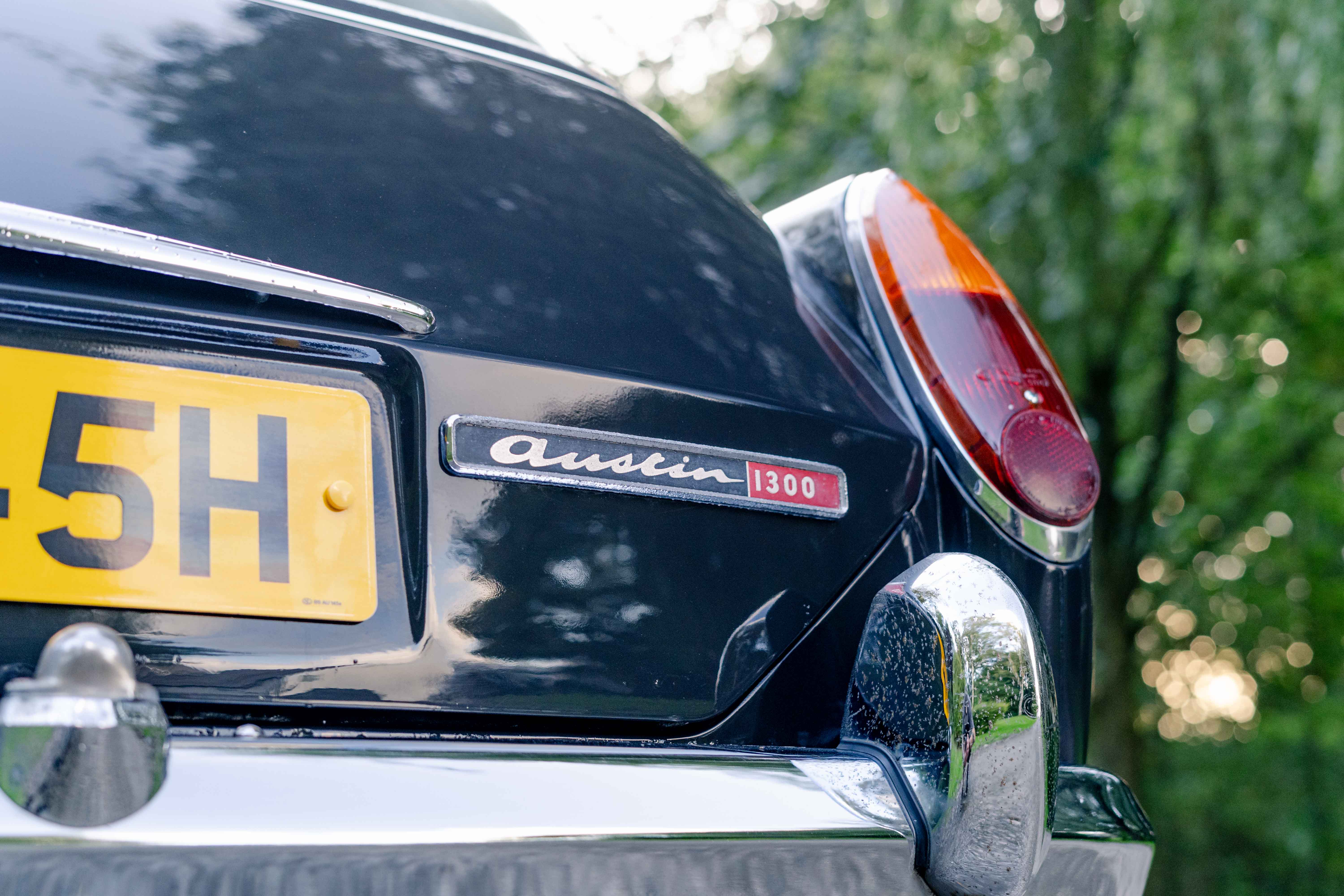 Lot 37 - 1970 Austin 1300